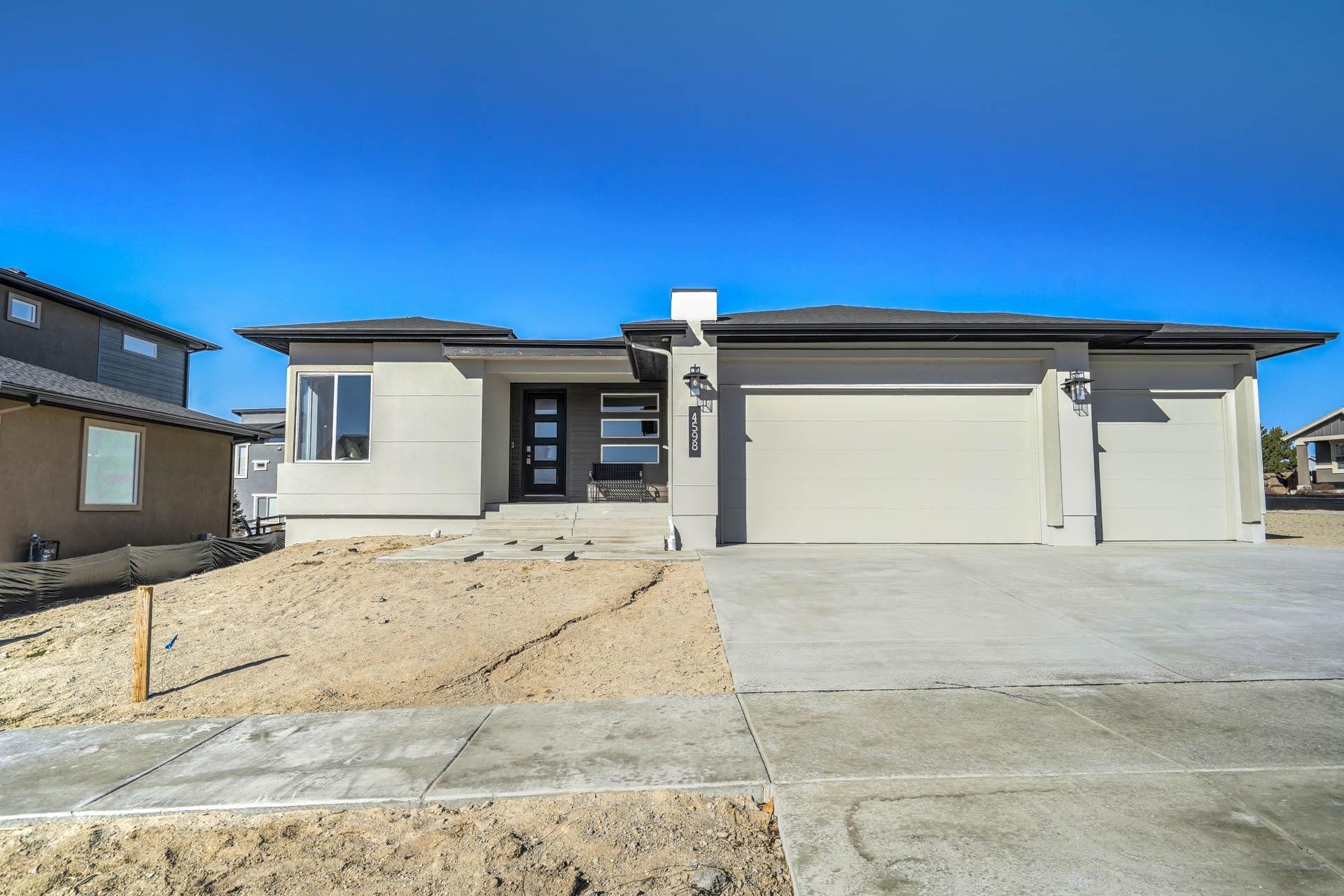 4598 Outlook Ridge Trail - FēD