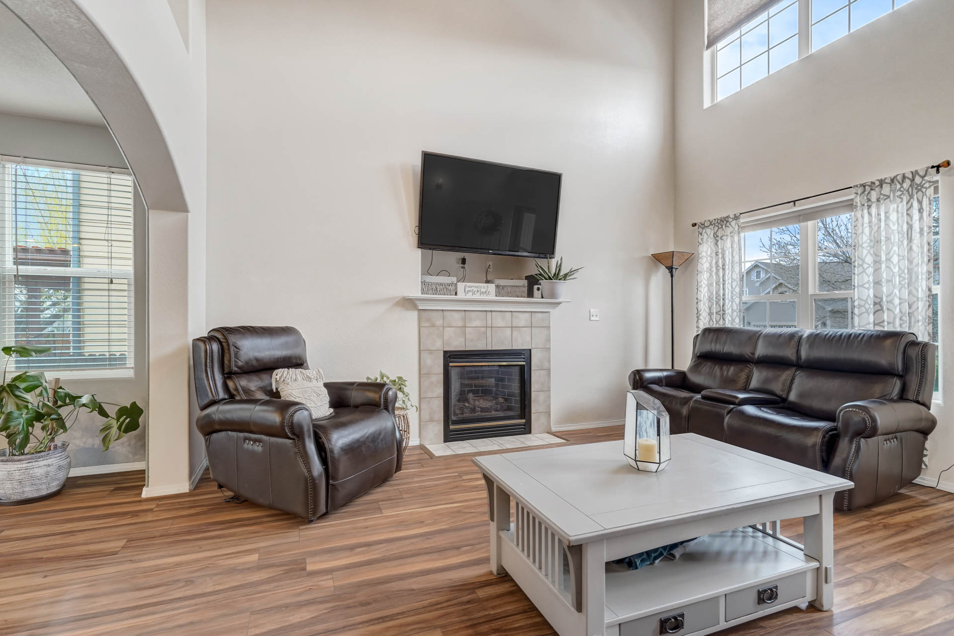 764 Ridgebury Pl presented by Kasey Arent – FēD