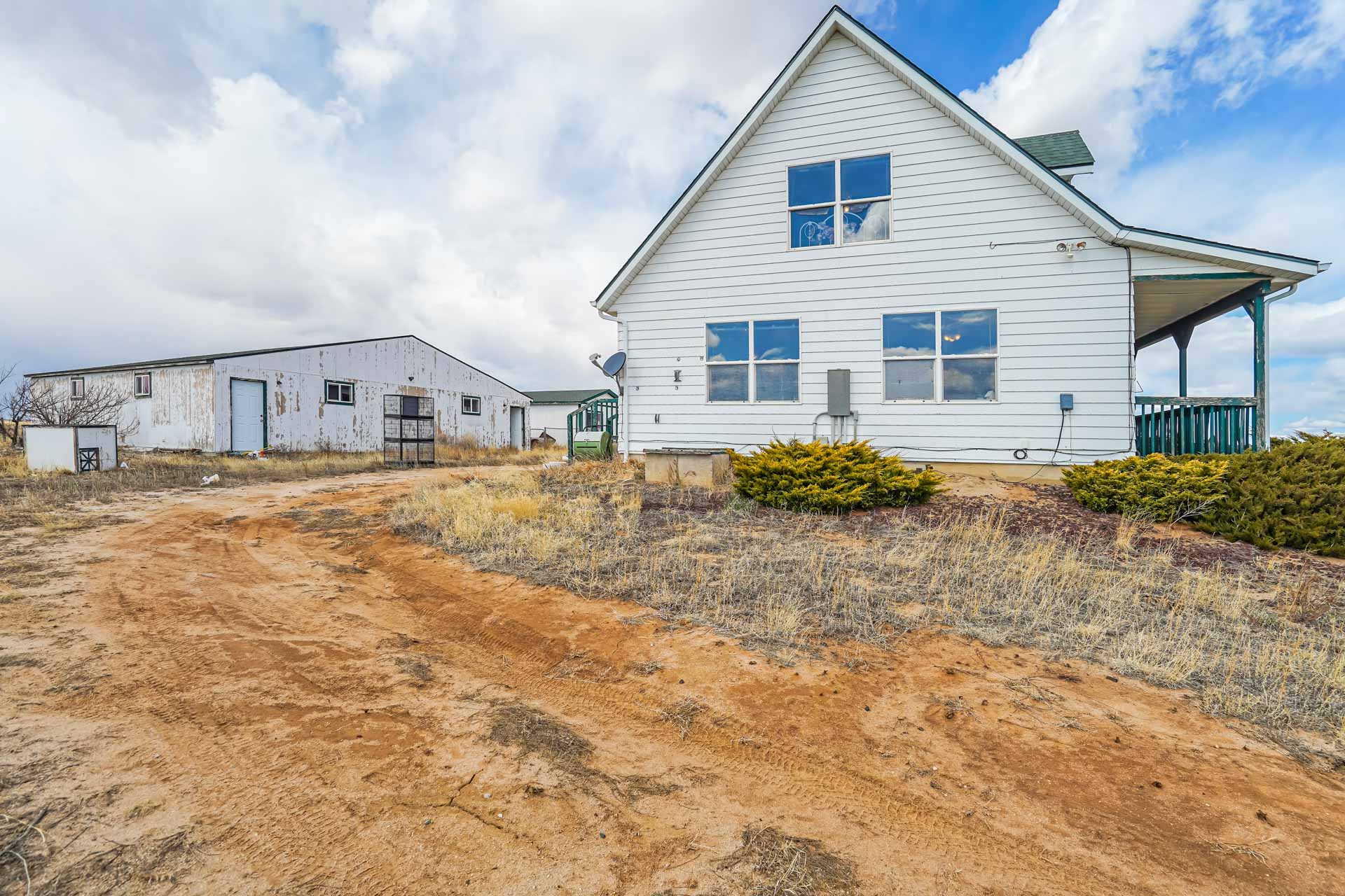 9540 N Yoder Rd presented by Ruth McMillen – FēD