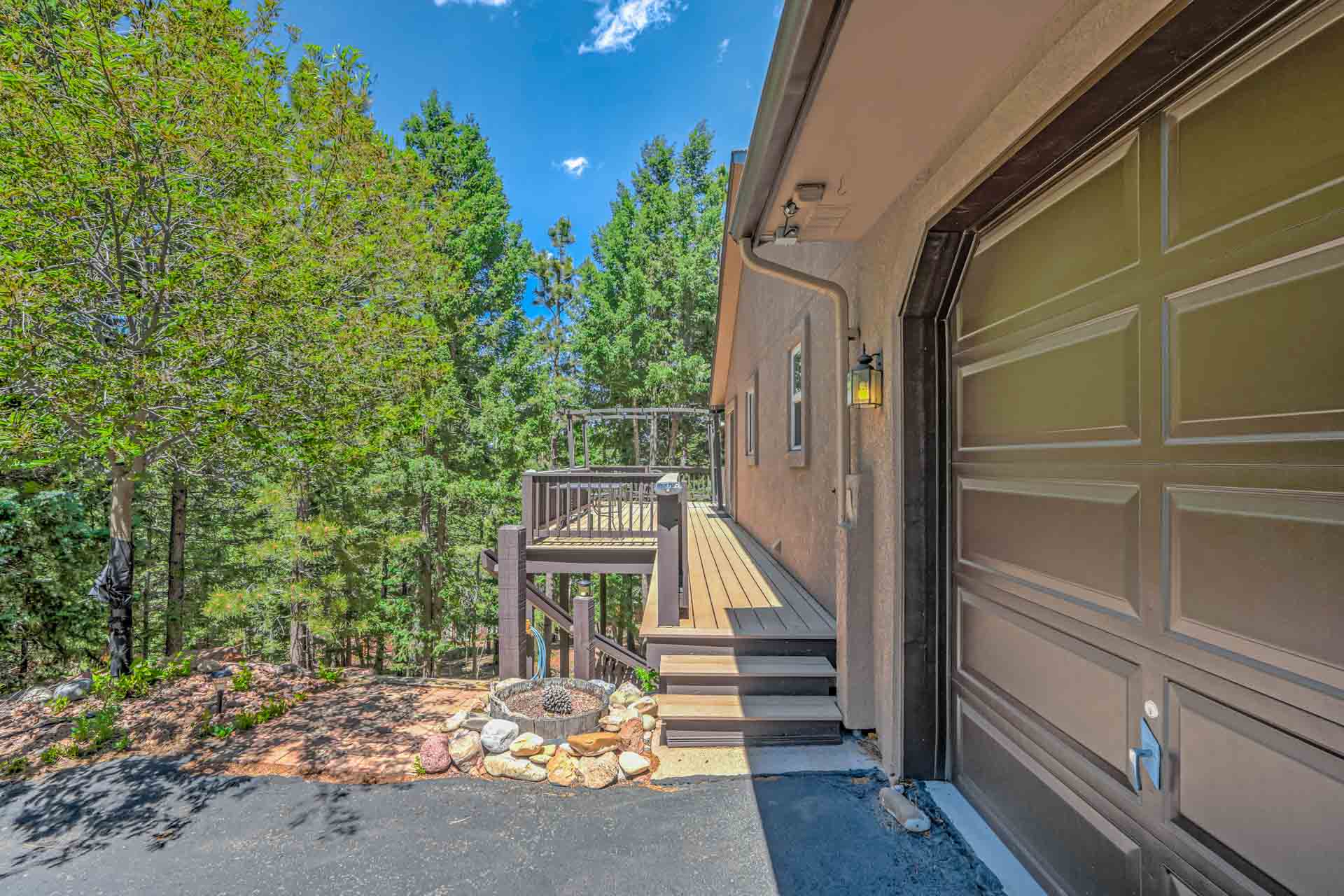 1380 Crestview Way – FēD