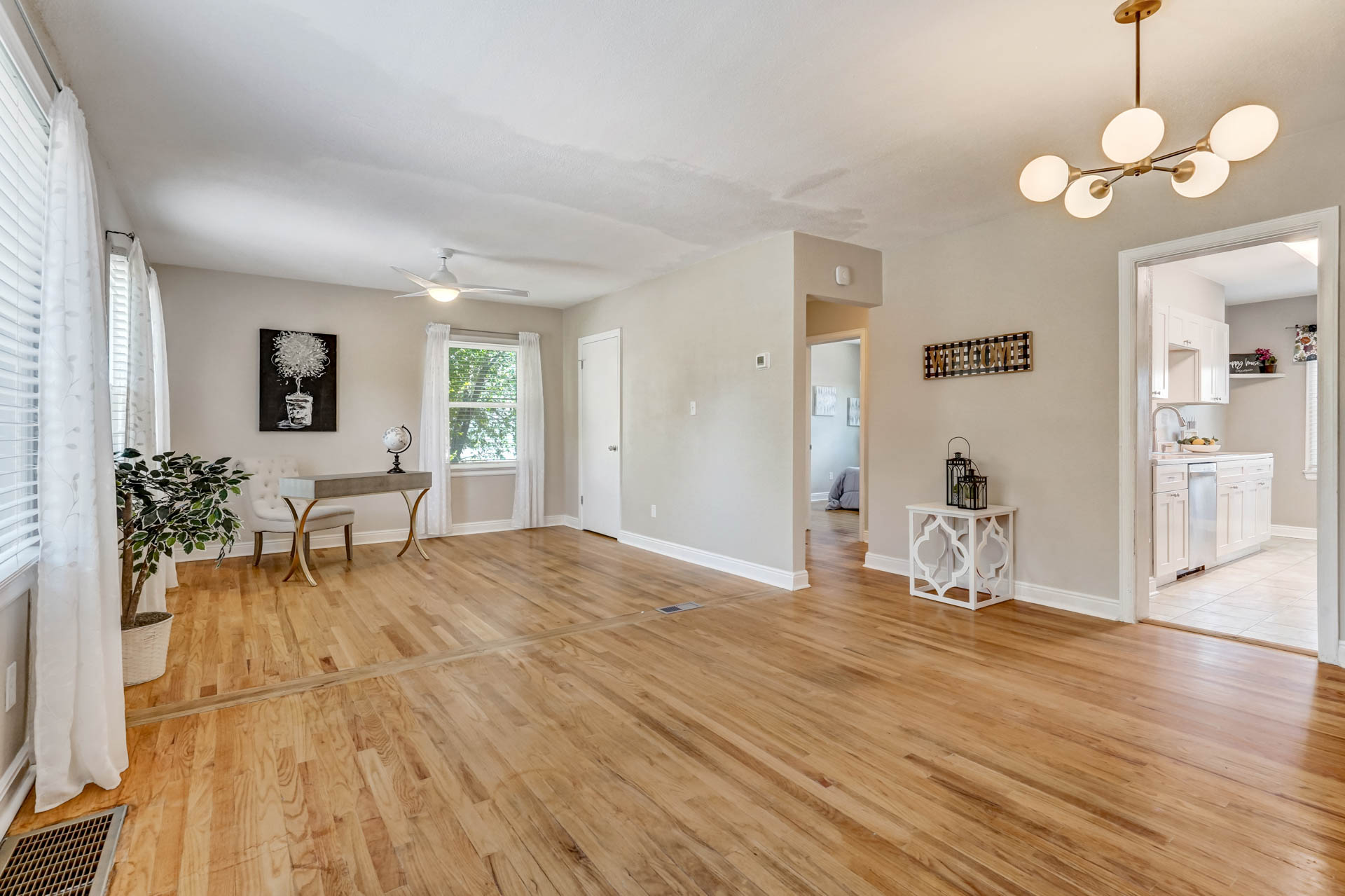 1519 N Cedar St presented by Marquesa Hobbs – FēD