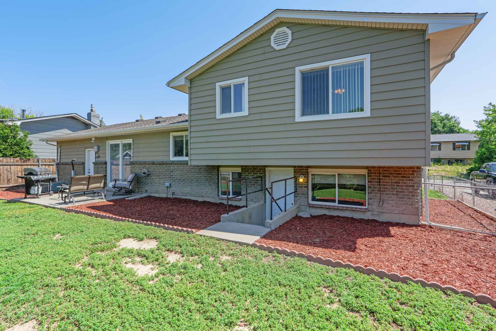 7150 Metropolitan St presented by Janine Lewis-Barr - FēD