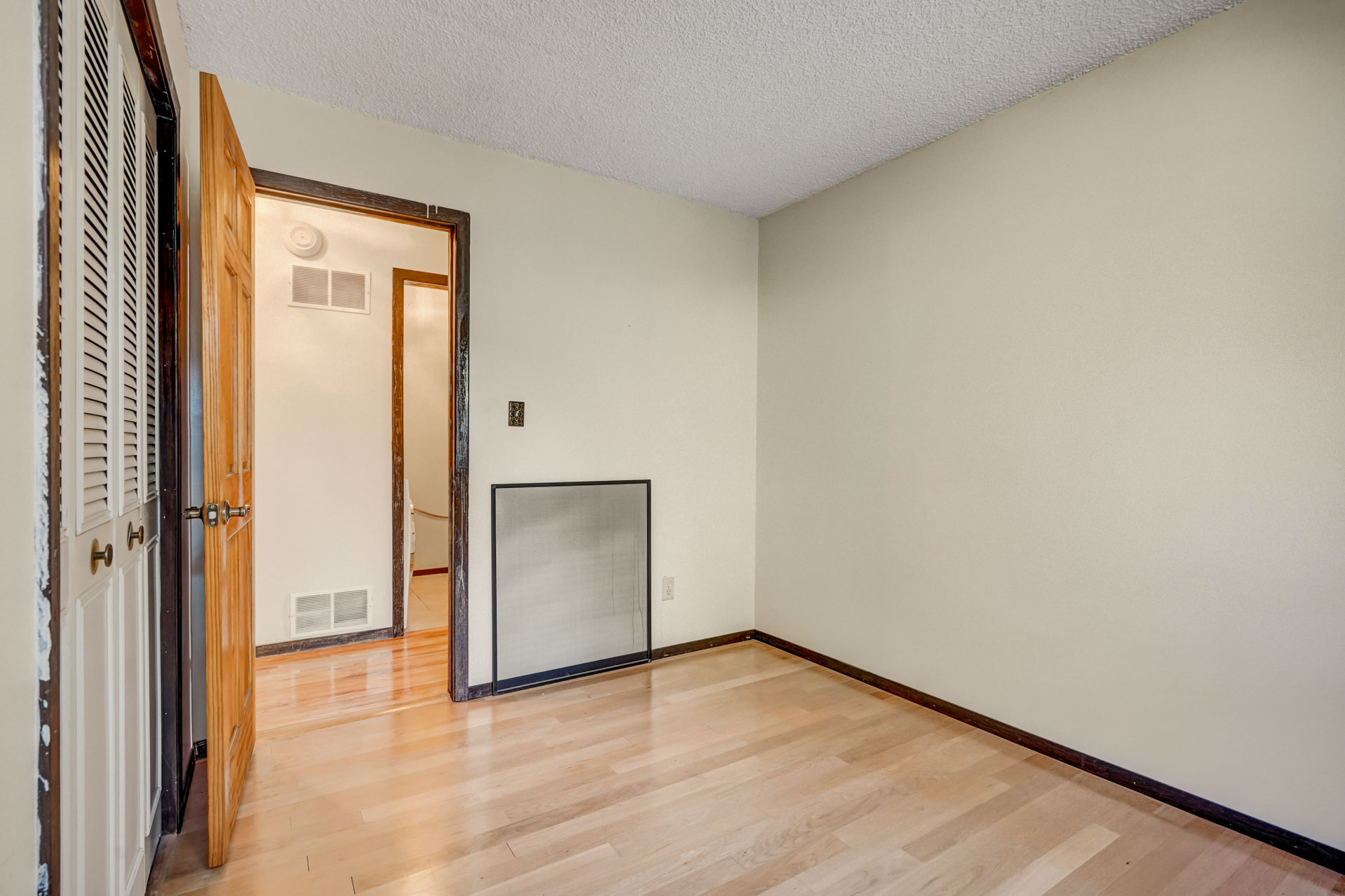 802 San Gabriel Pl presented by Behr & Behr – FēD