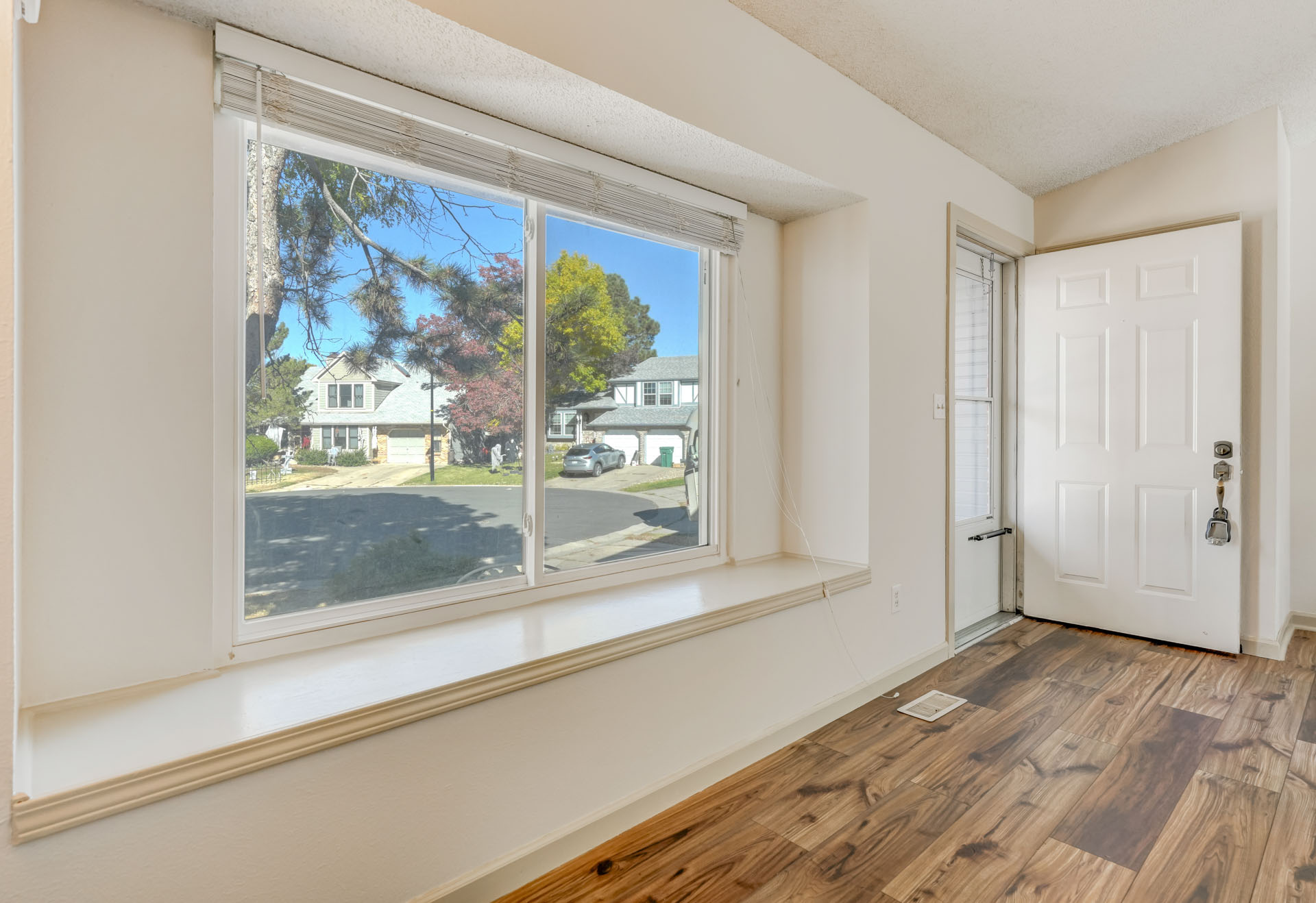 8581 Angela Ln presented by Holly Quinn – FēD