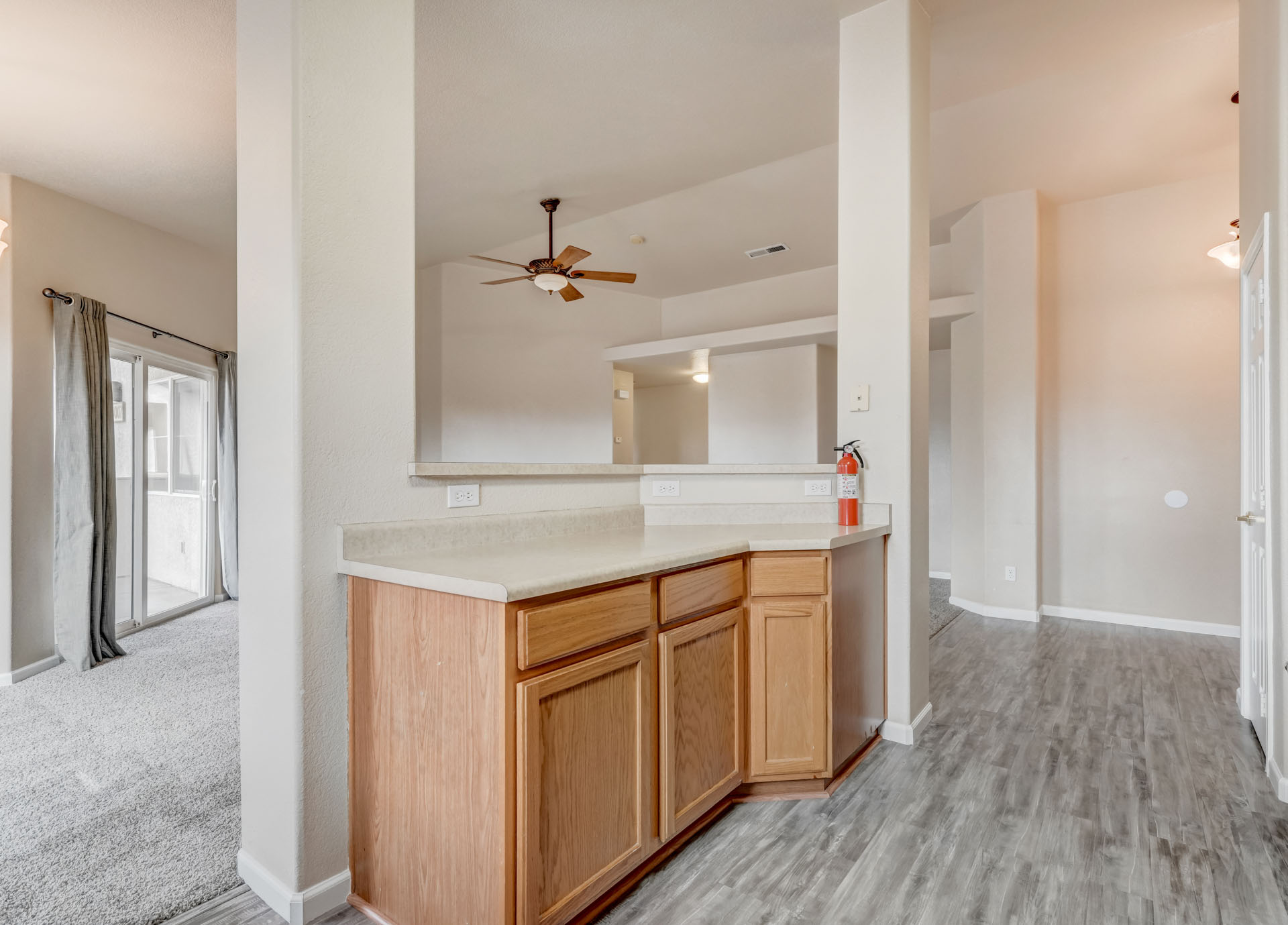 4007 Riviera Gr Unit 204 presented by Jason Arends – FēD