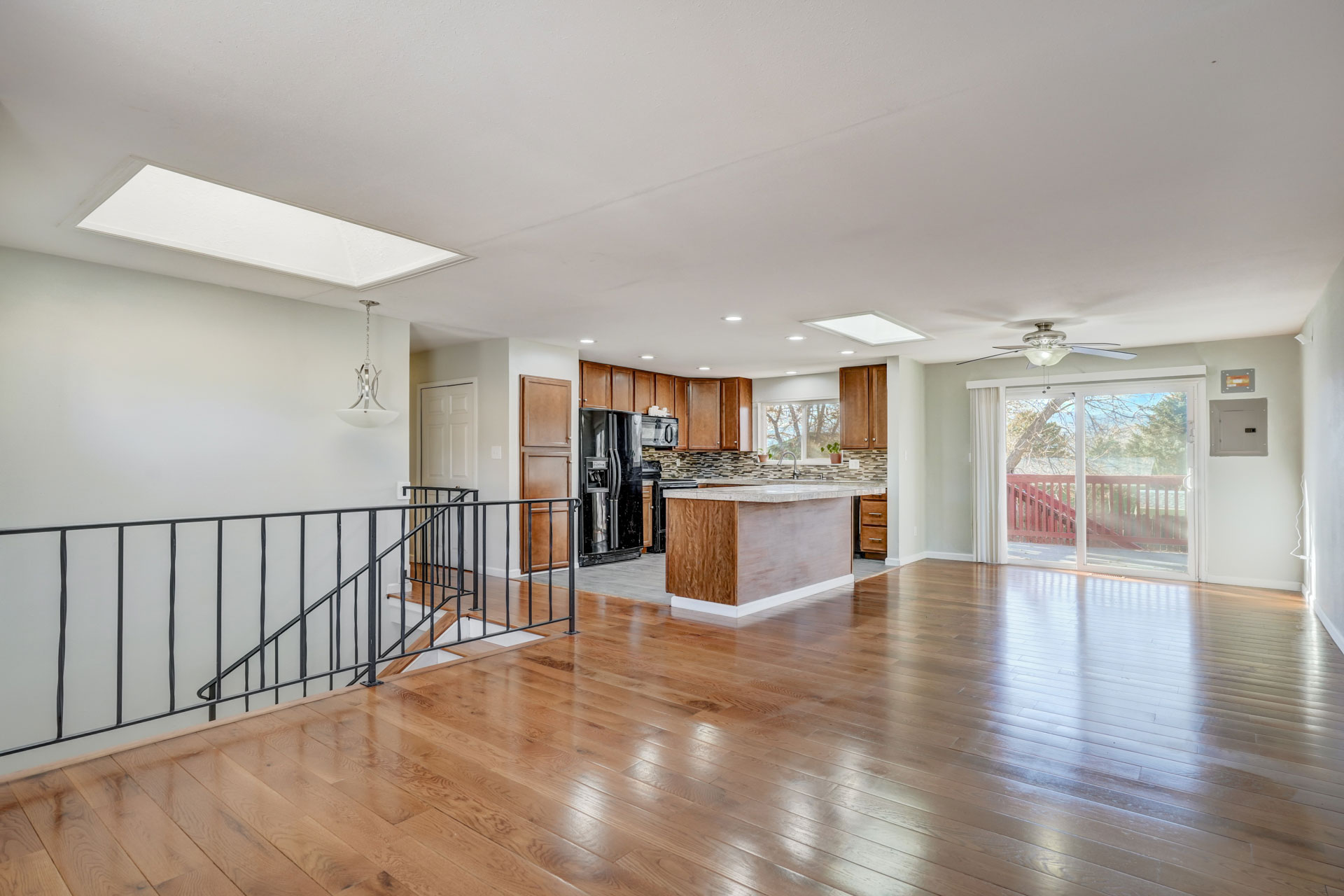 7250 Sullivan Cir – FēD