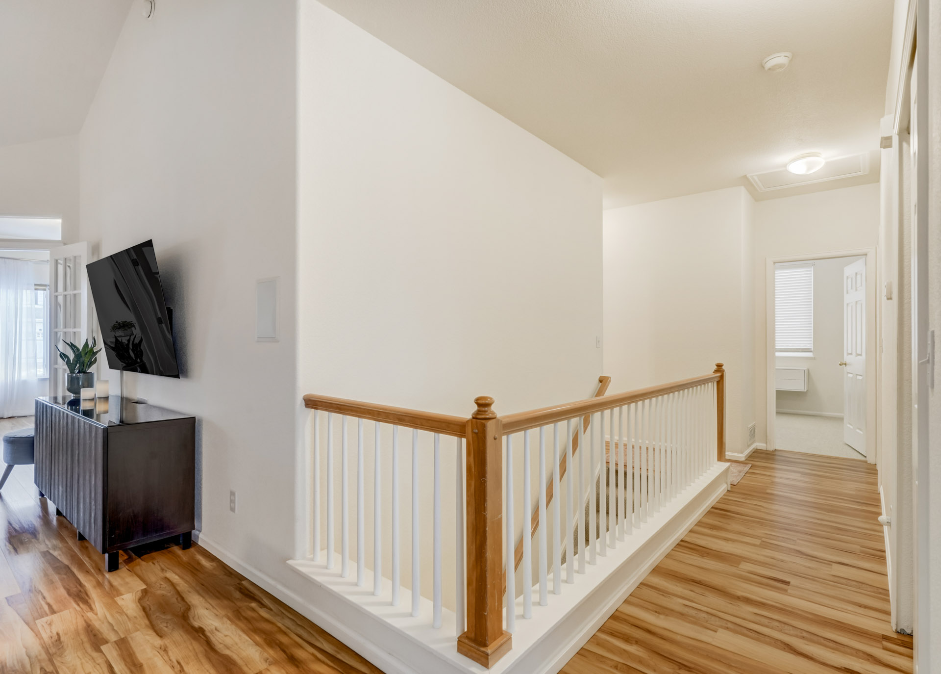 6419 Advocate Dr presented by Jason Arends – FēD