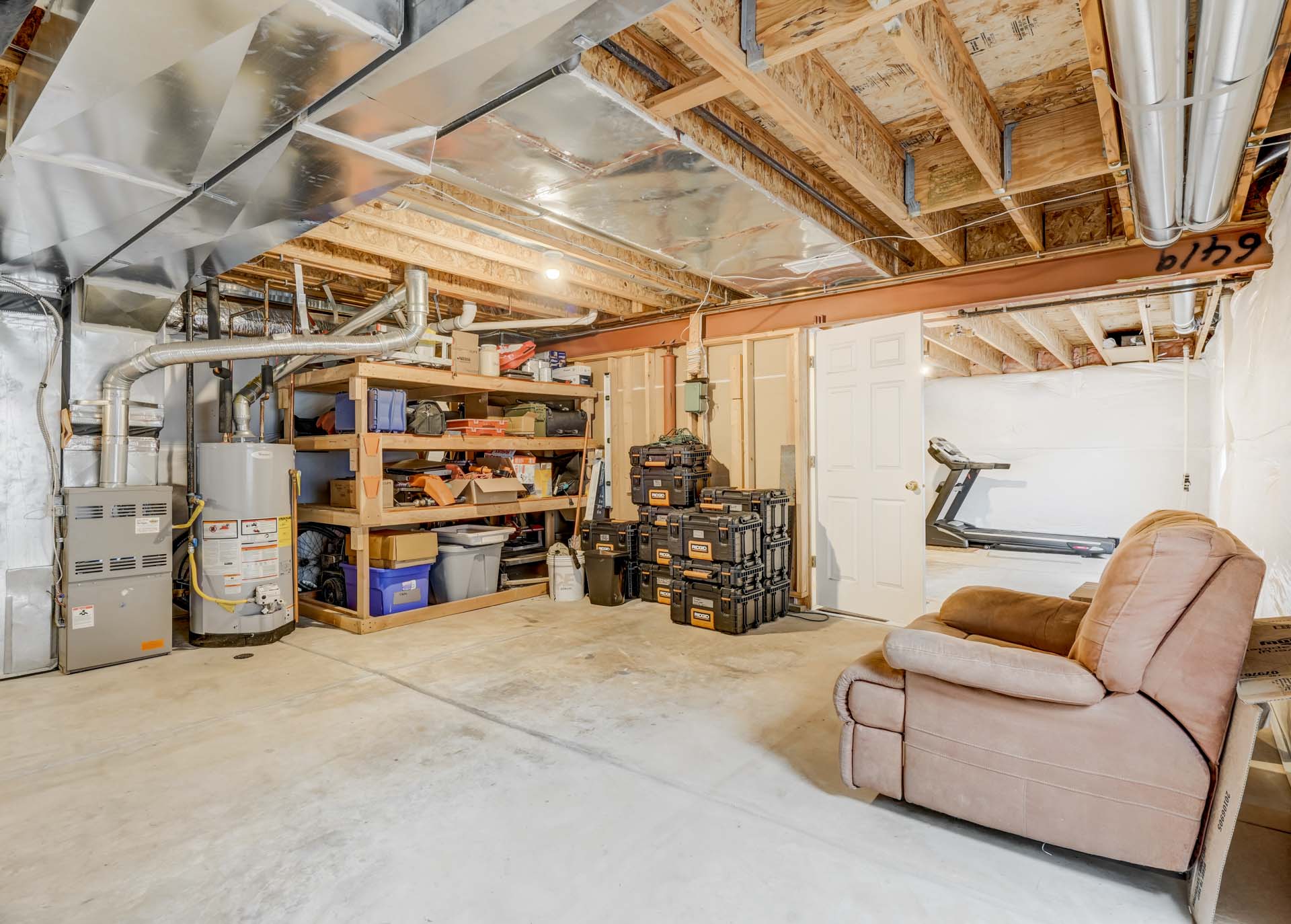 6419 Advocate Dr presented by Jason Arends – FēD