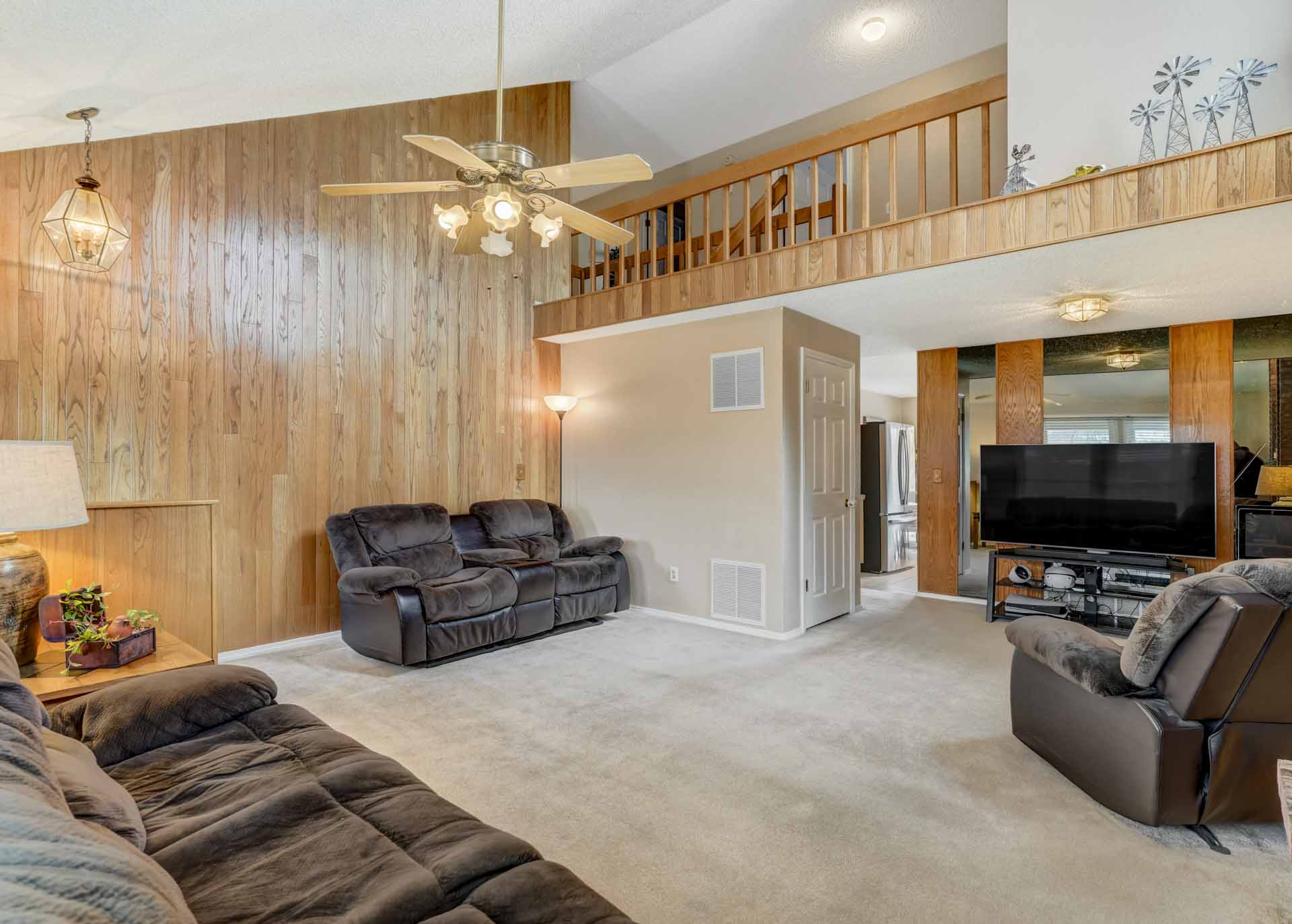 3645 Trailspur Pl presented by Ali Applegate – FēD