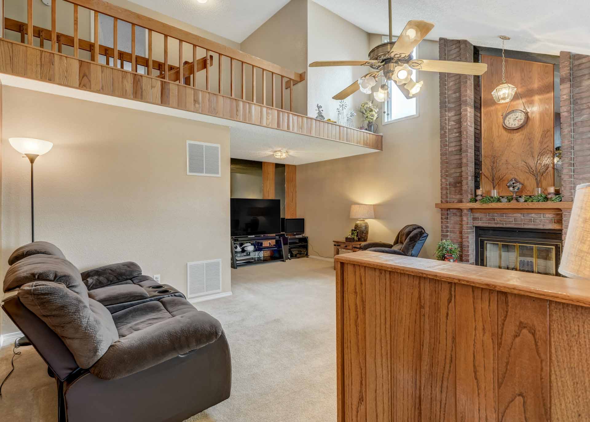 3645 Trailspur Pl presented by Ali Applegate – FēD