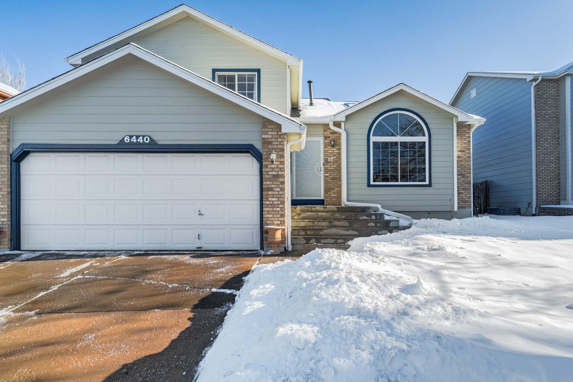 6440 Whirlwind Dr presented by Christine Drakos – FēD