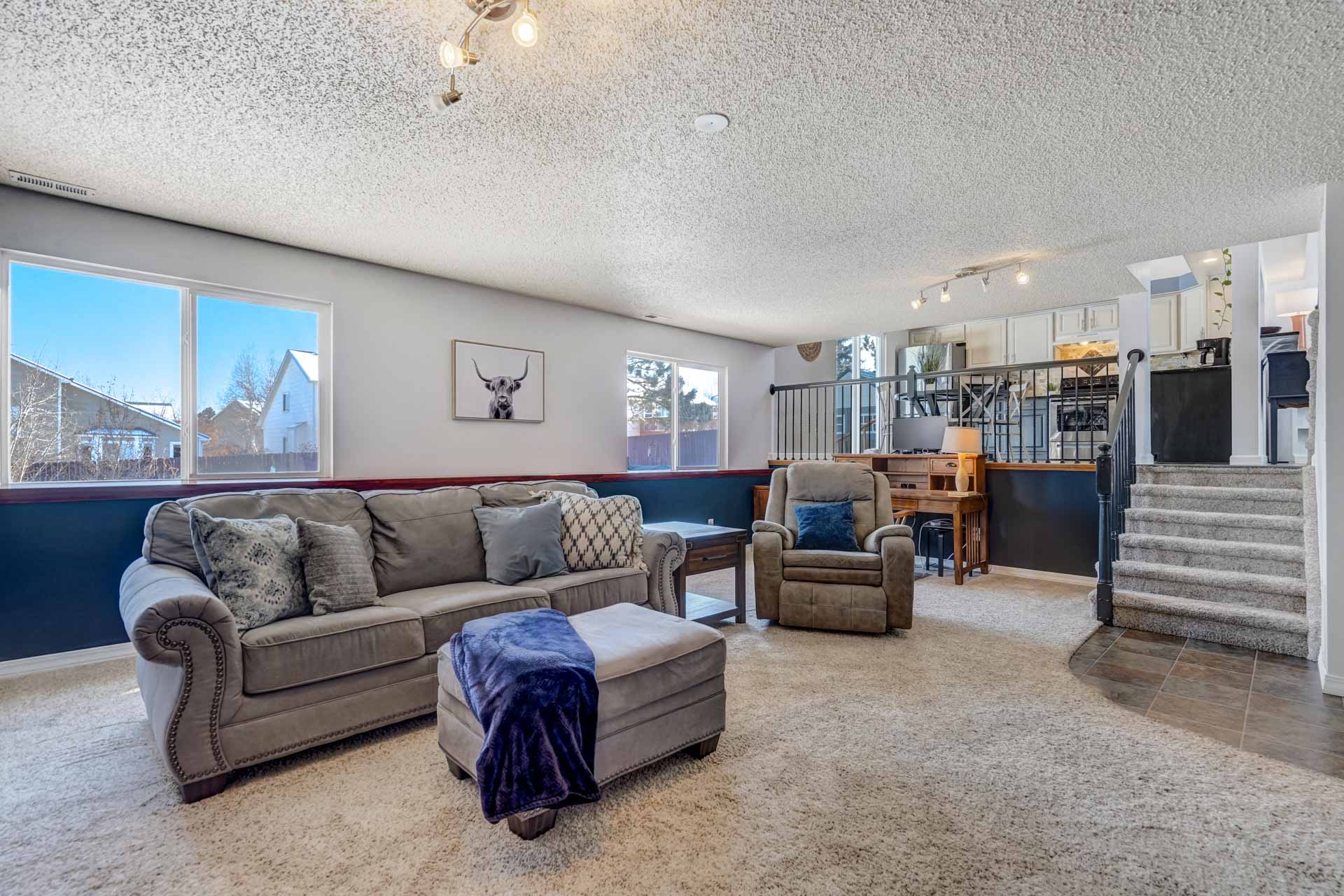 6440 Whirlwind Dr presented by Christine Drakos – FēD