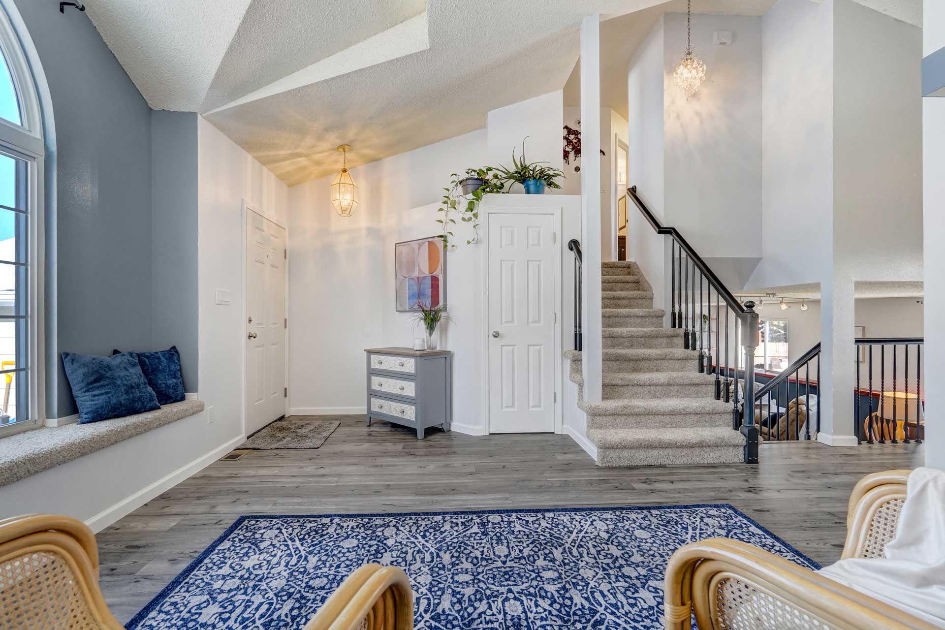 6440 Whirlwind Dr presented by Christine Drakos – FēD