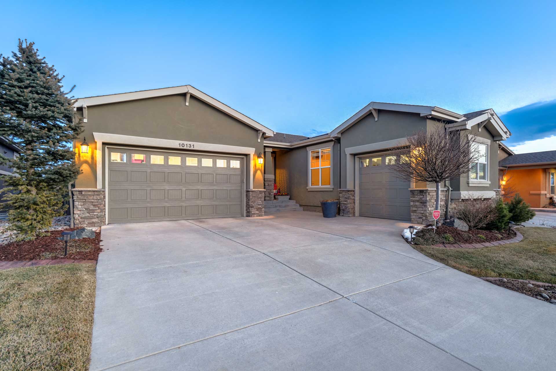 10131 Coyote Song Terrace presented by Holly Quinn – FēD