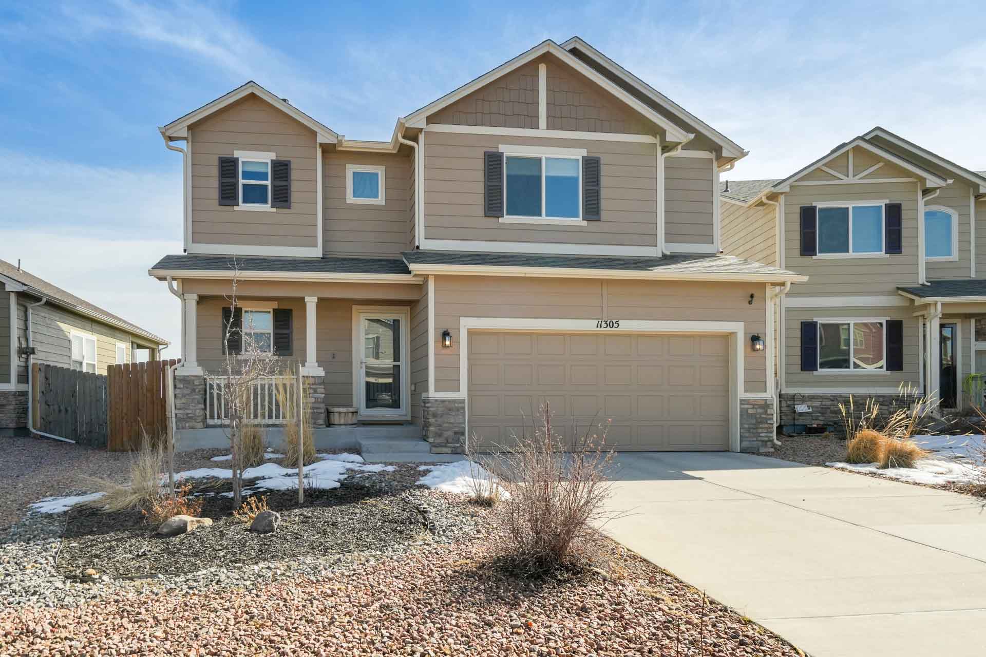 11305 Avena Rd presented by Taryn Simental – FēD