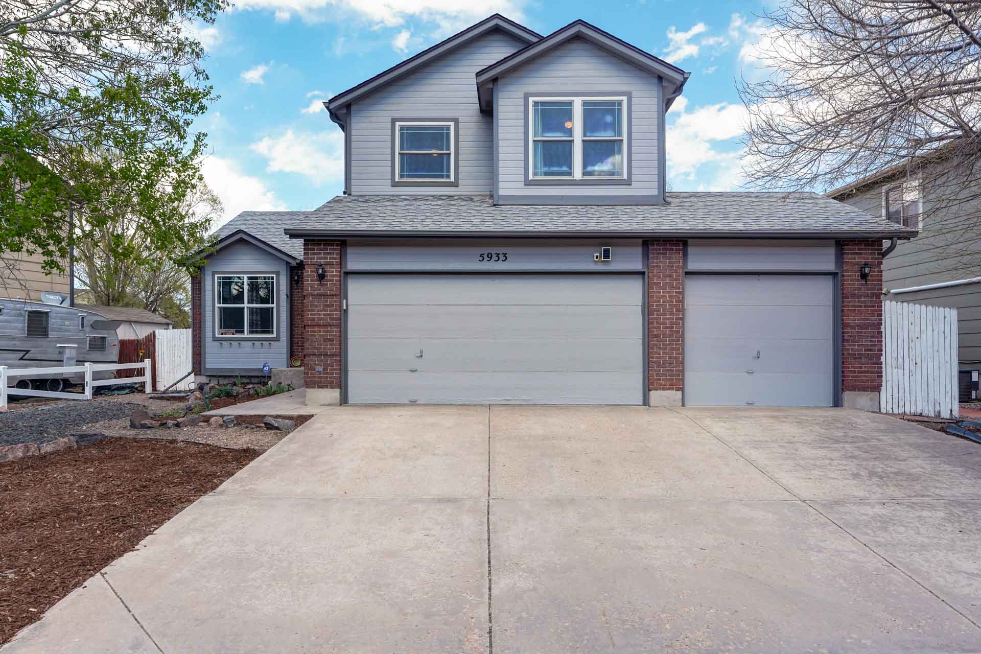5933 Bow River Dr – FēD