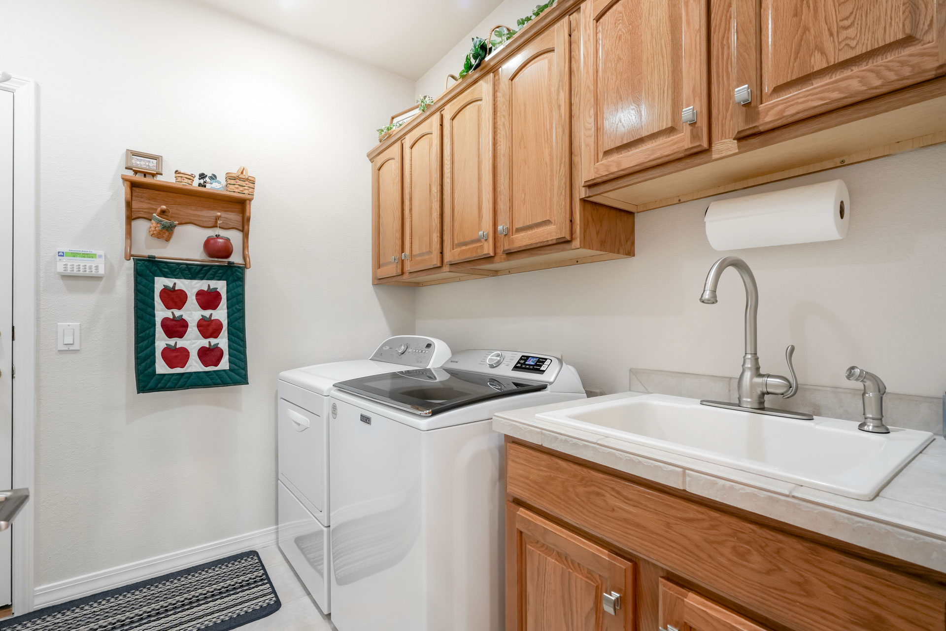 14324 Eagle Villa Gr presented by Behr & Behr – FēD