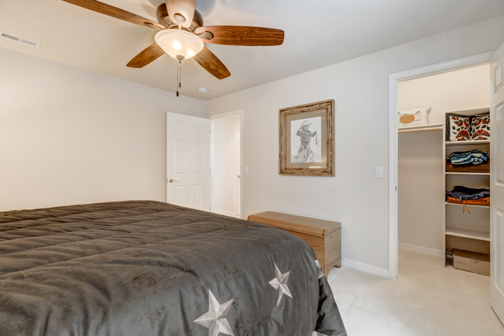 14324 Eagle Villa Gr presented by Behr & Behr – FēD