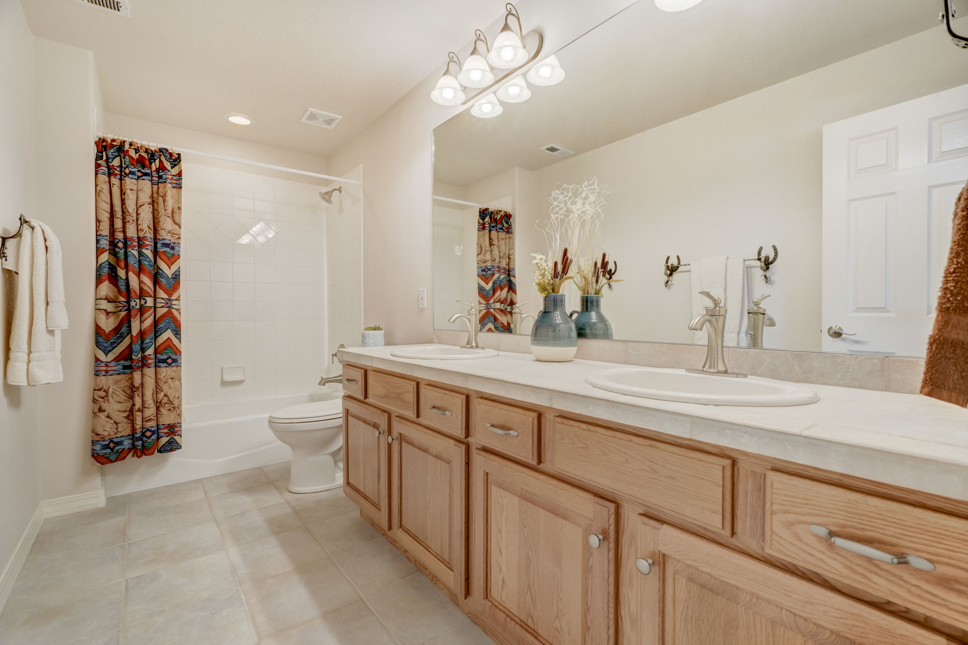 14324 Eagle Villa Gr presented by Behr & Behr – FēD
