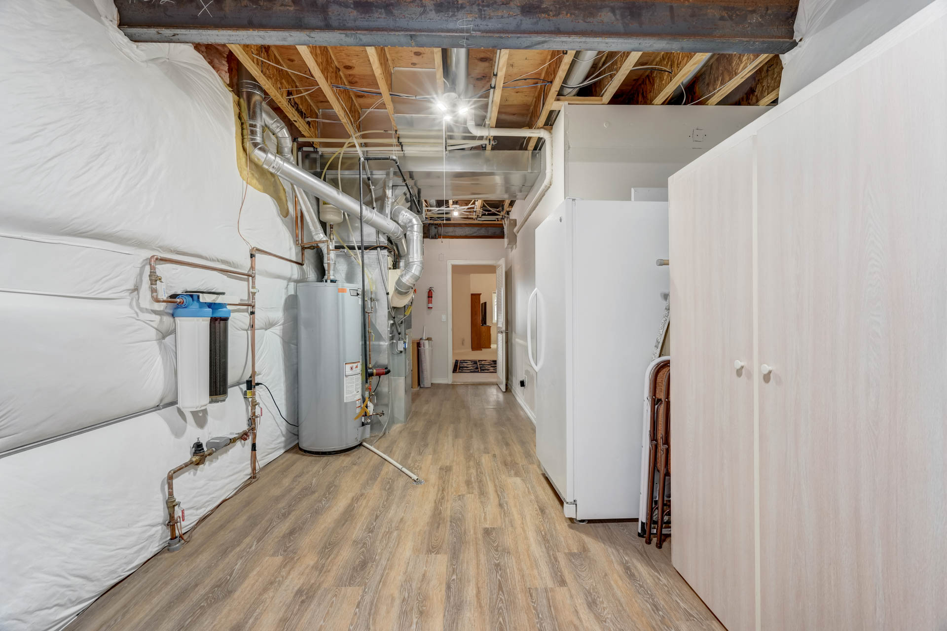 14324 Eagle Villa Gr presented by Behr & Behr – FēD