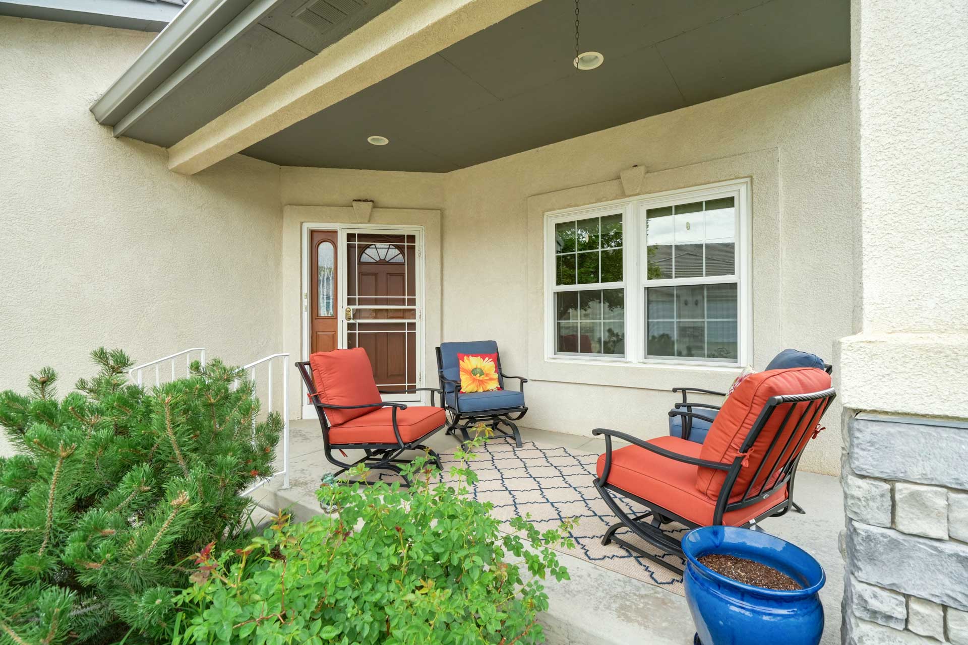 14324 Eagle Villa Gr presented by Behr & Behr – FēD