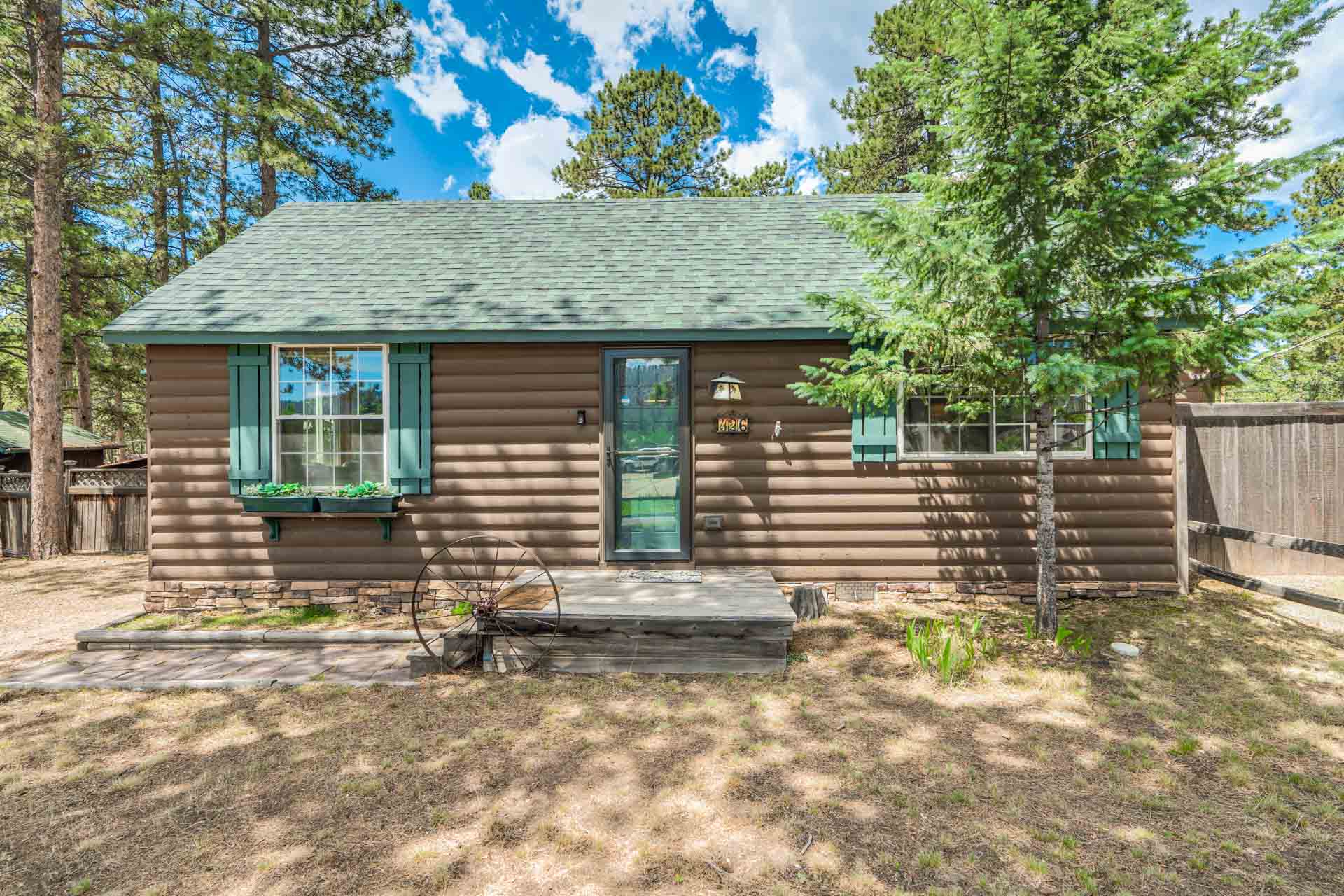 426 S Spruce St – FēD