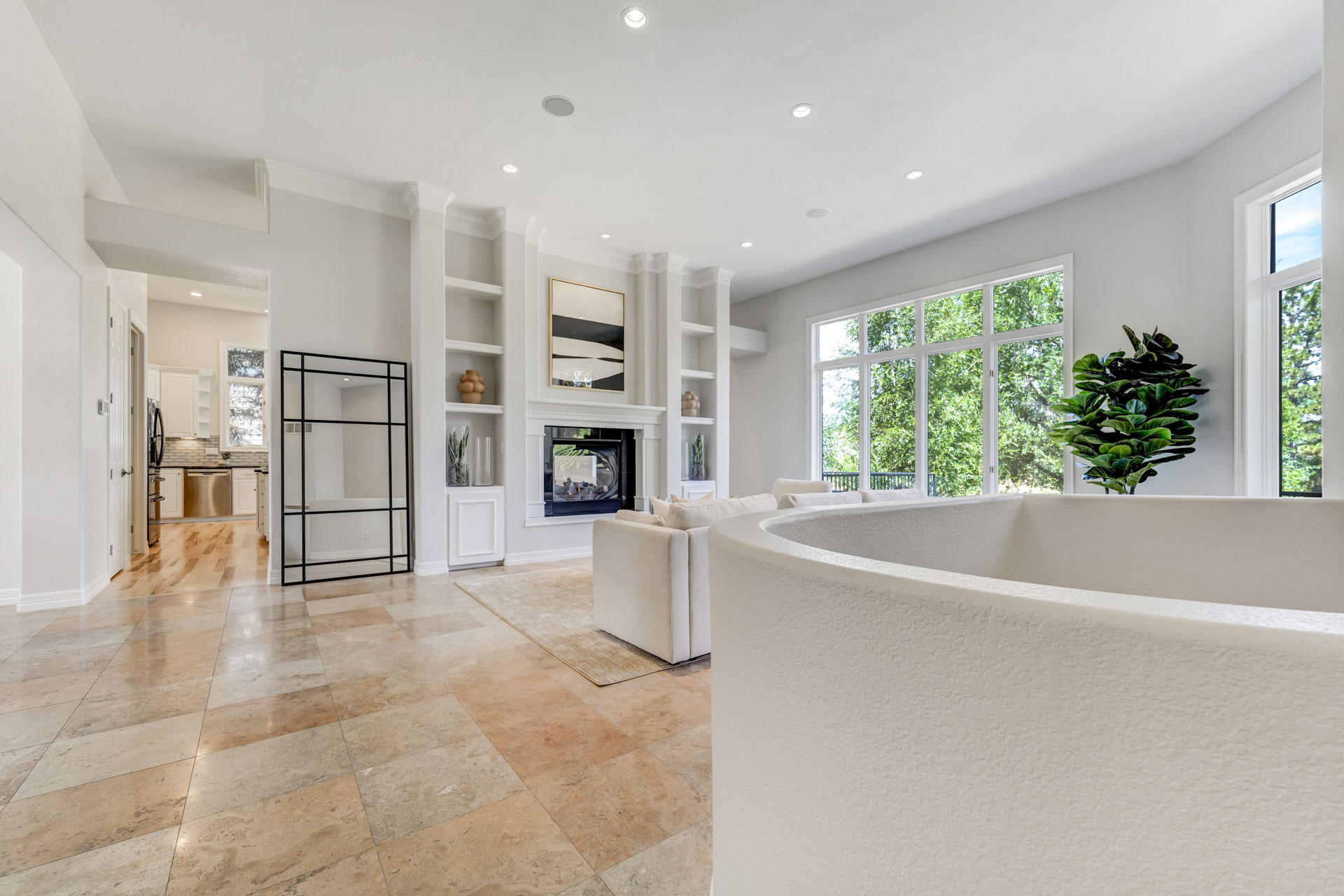 6043 S Bellaire Wy presented by Brian & Jamie Harris – FēD