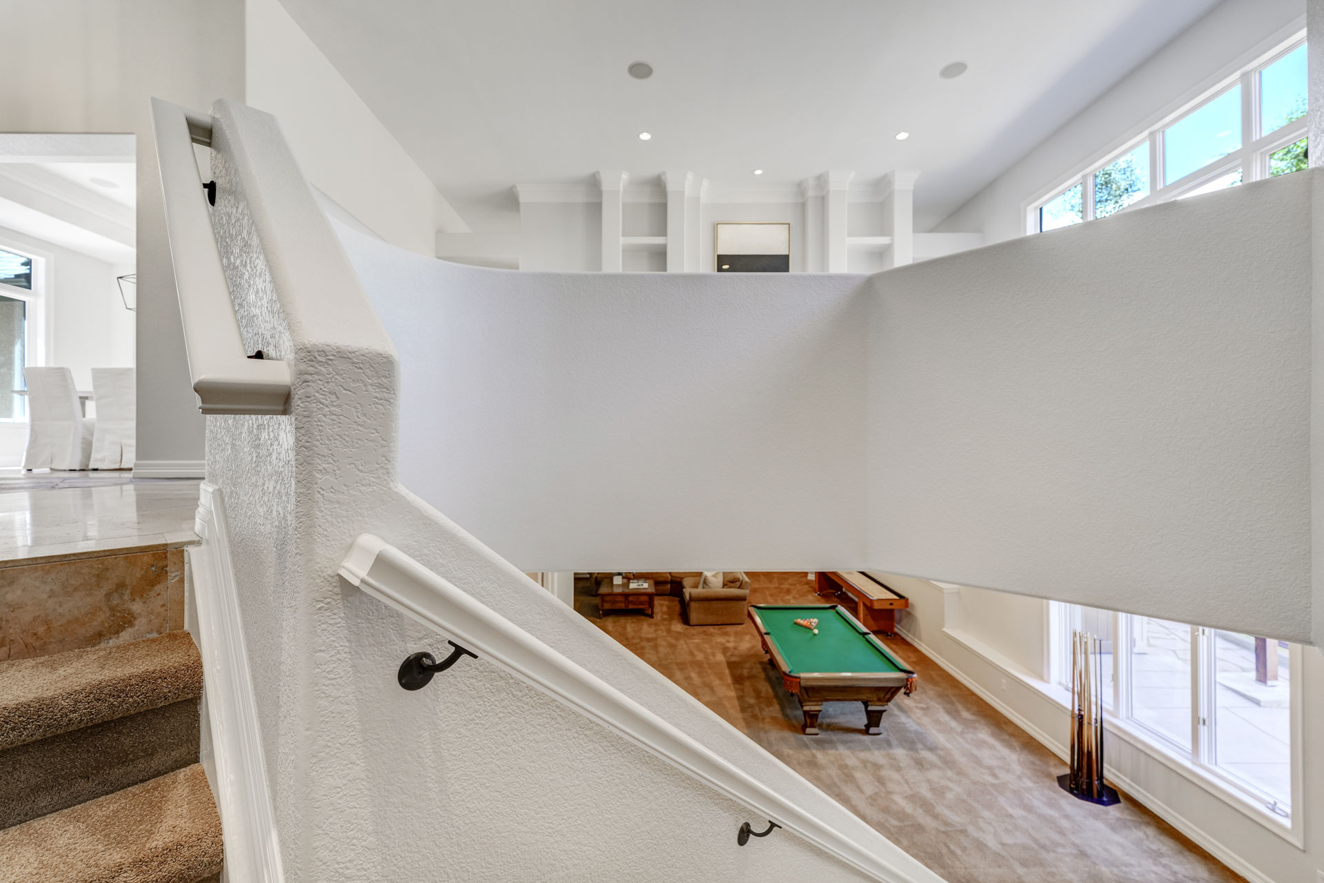 6043 S Bellaire Wy presented by Brian & Jamie Harris – FēD