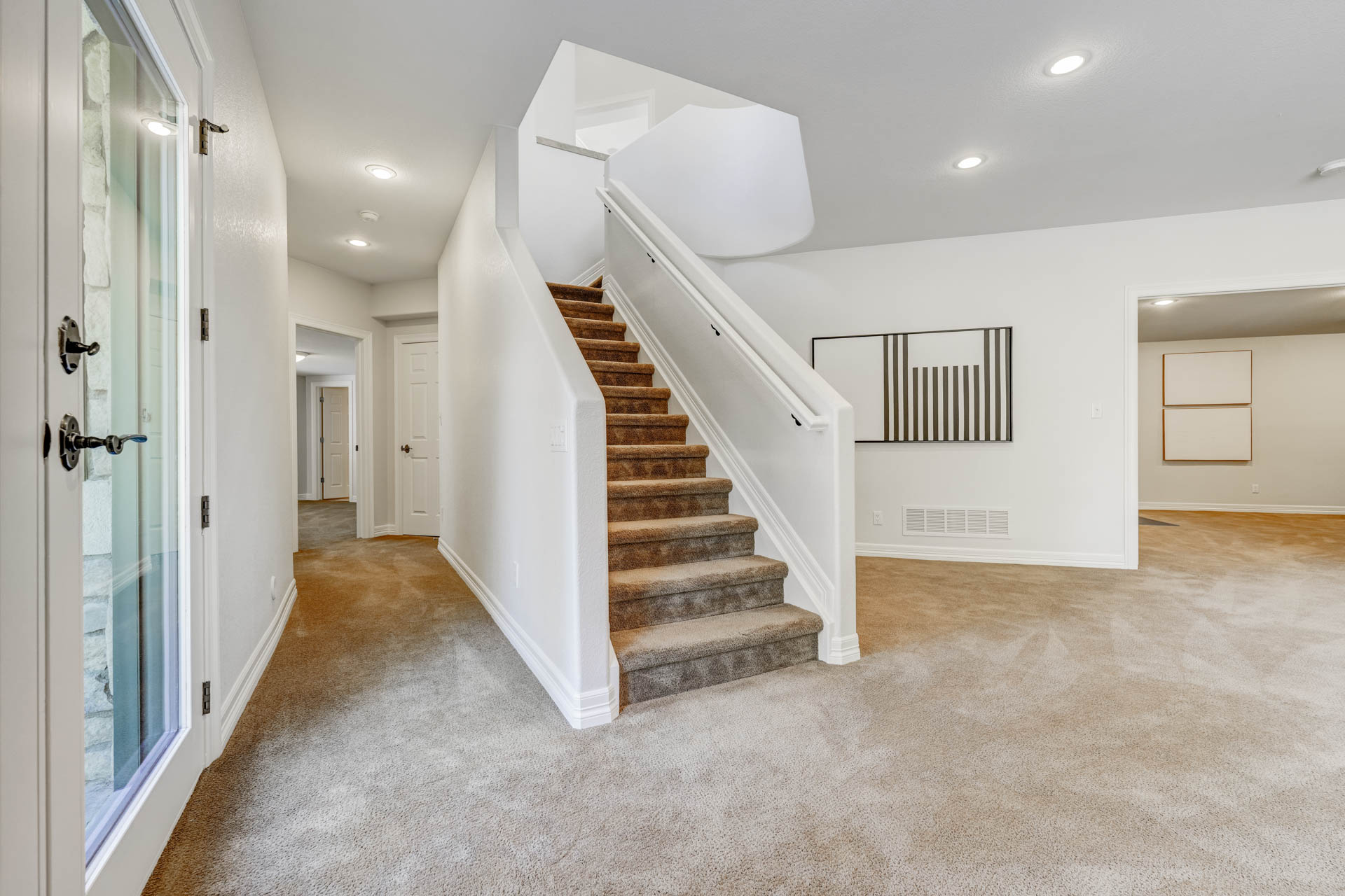 6043 S Bellaire Wy presented by Brian & Jamie Harris – FēD