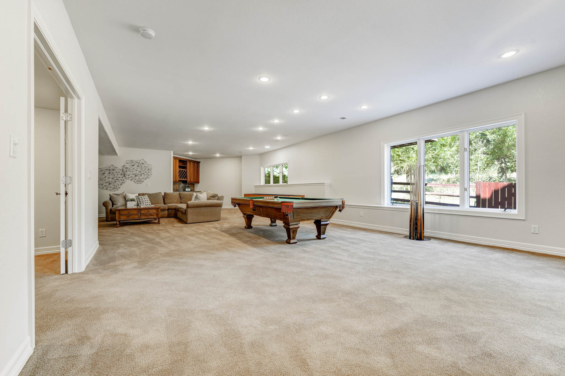 6043 S Bellaire Wy presented by Brian & Jamie Harris – FēD