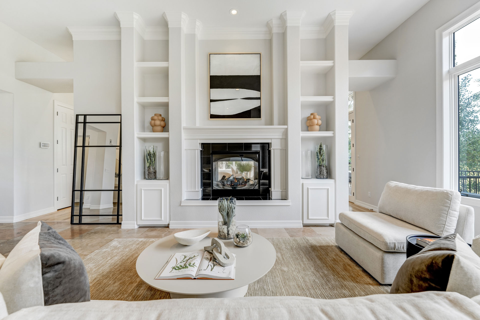 6043 S Bellaire Wy presented by Brian & Jamie Harris – FēD