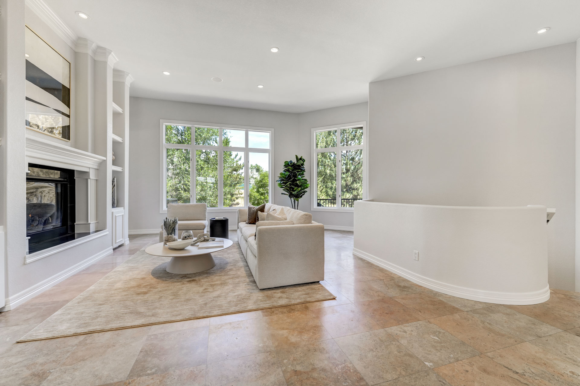 6043 S Bellaire Wy presented by Brian & Jamie Harris – FēD