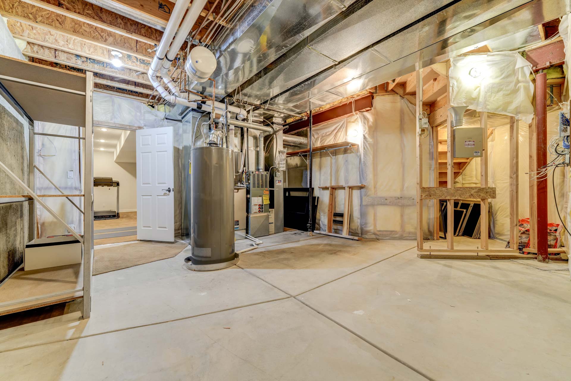 6043 S Bellaire Wy presented by Brian & Jamie Harris – FēD