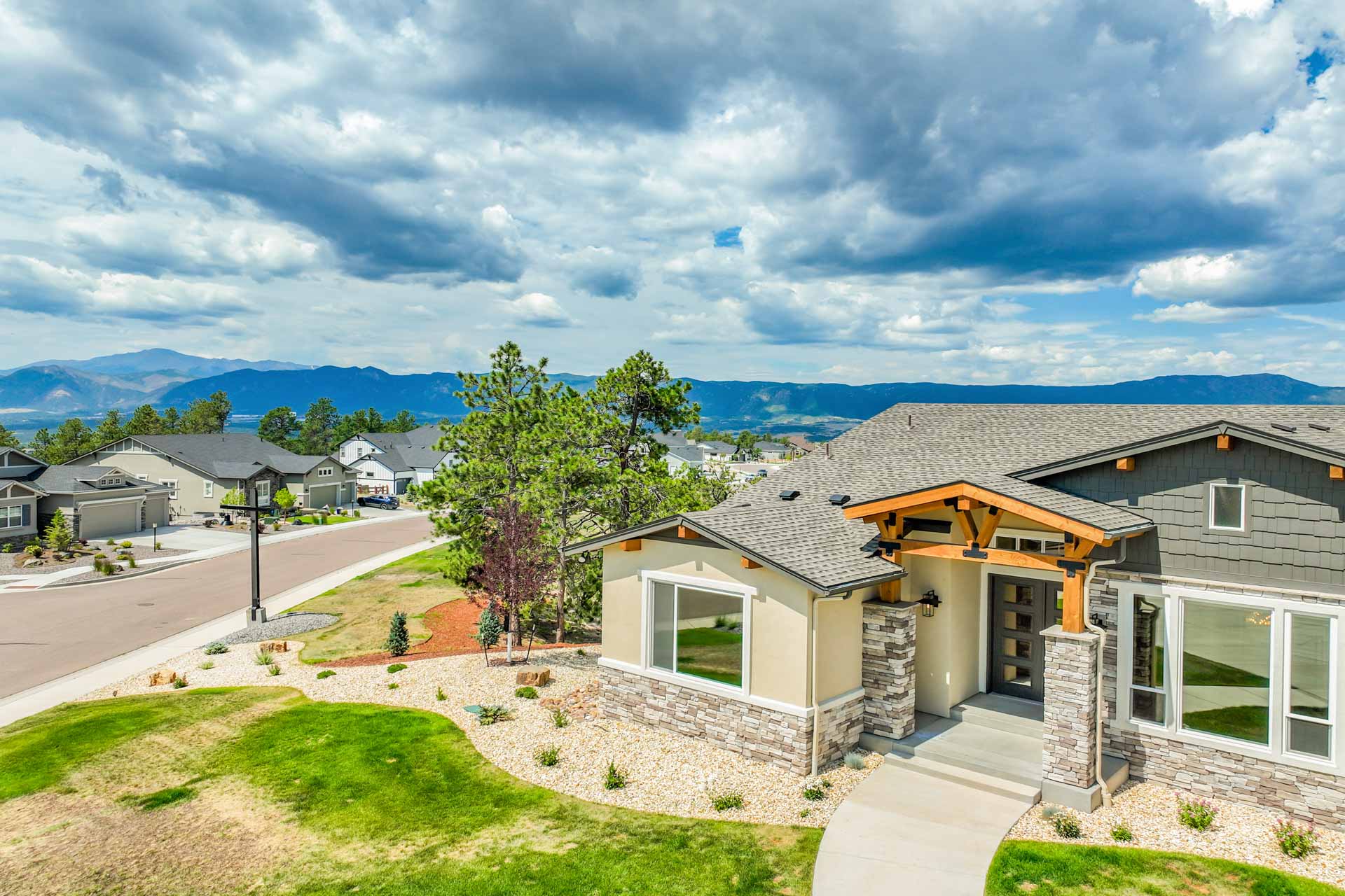 680 Panoramic Dr – FēD