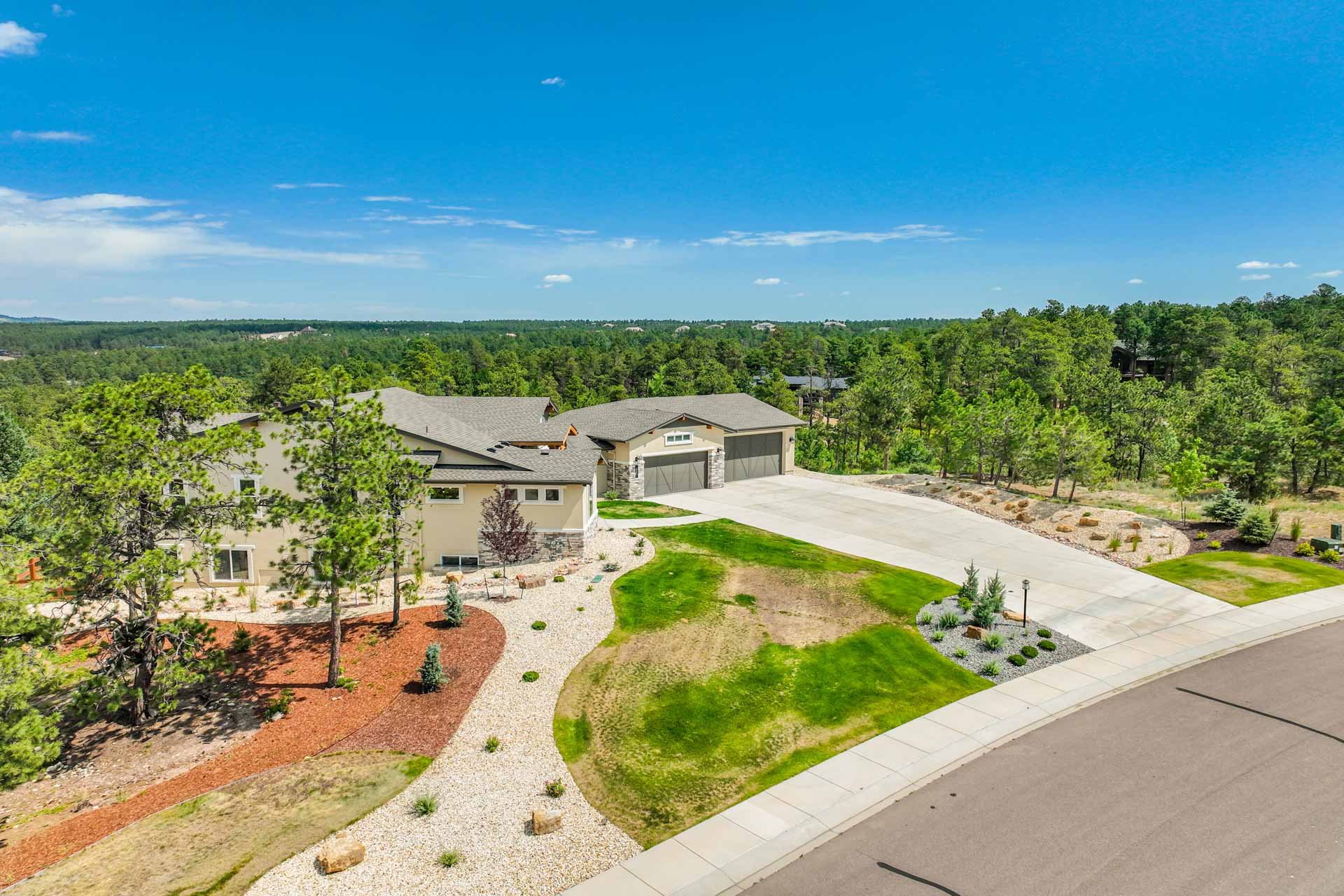 680 Panoramic Dr – FēD
