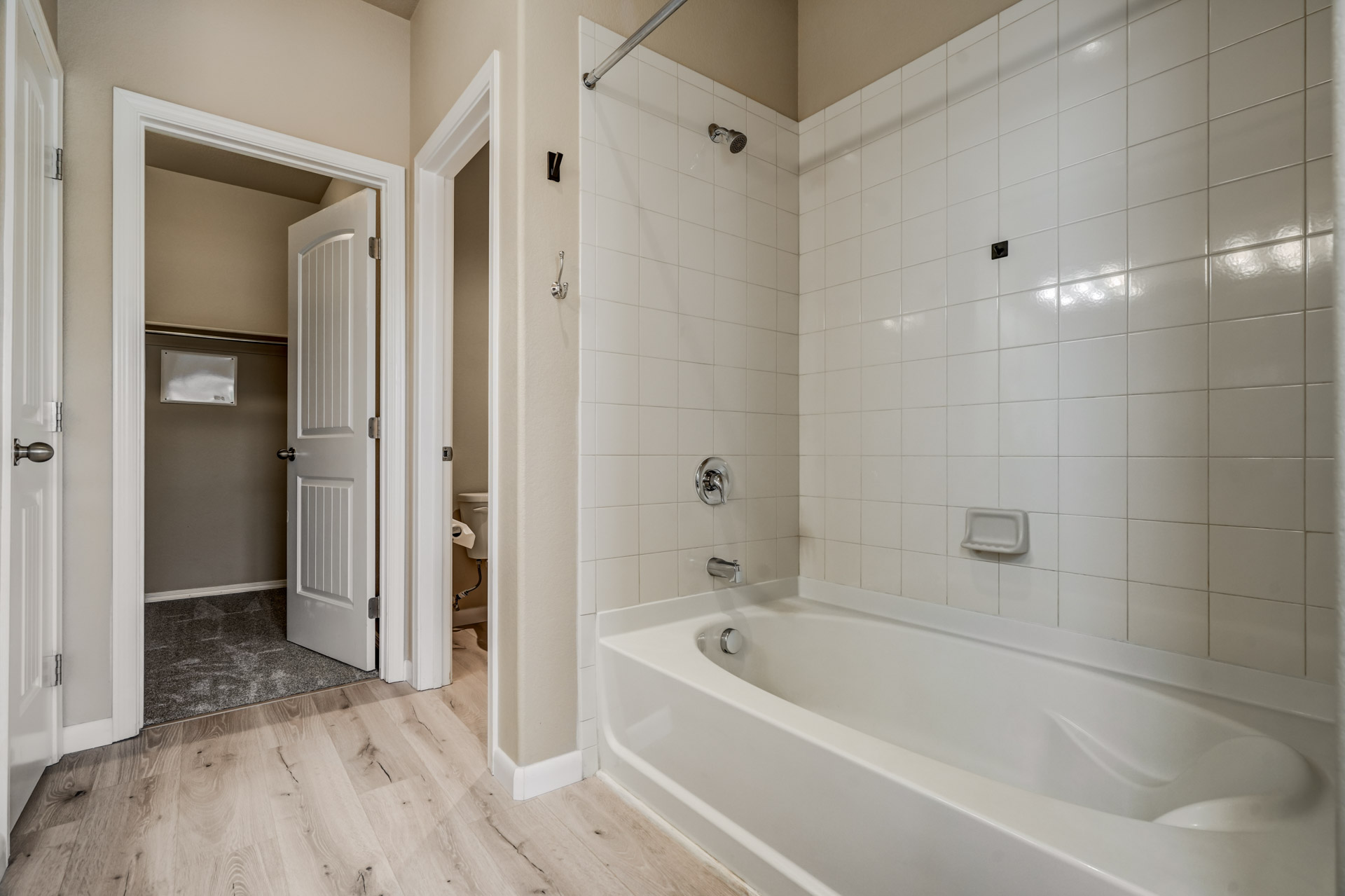 5253 Prominence Pt – FēD