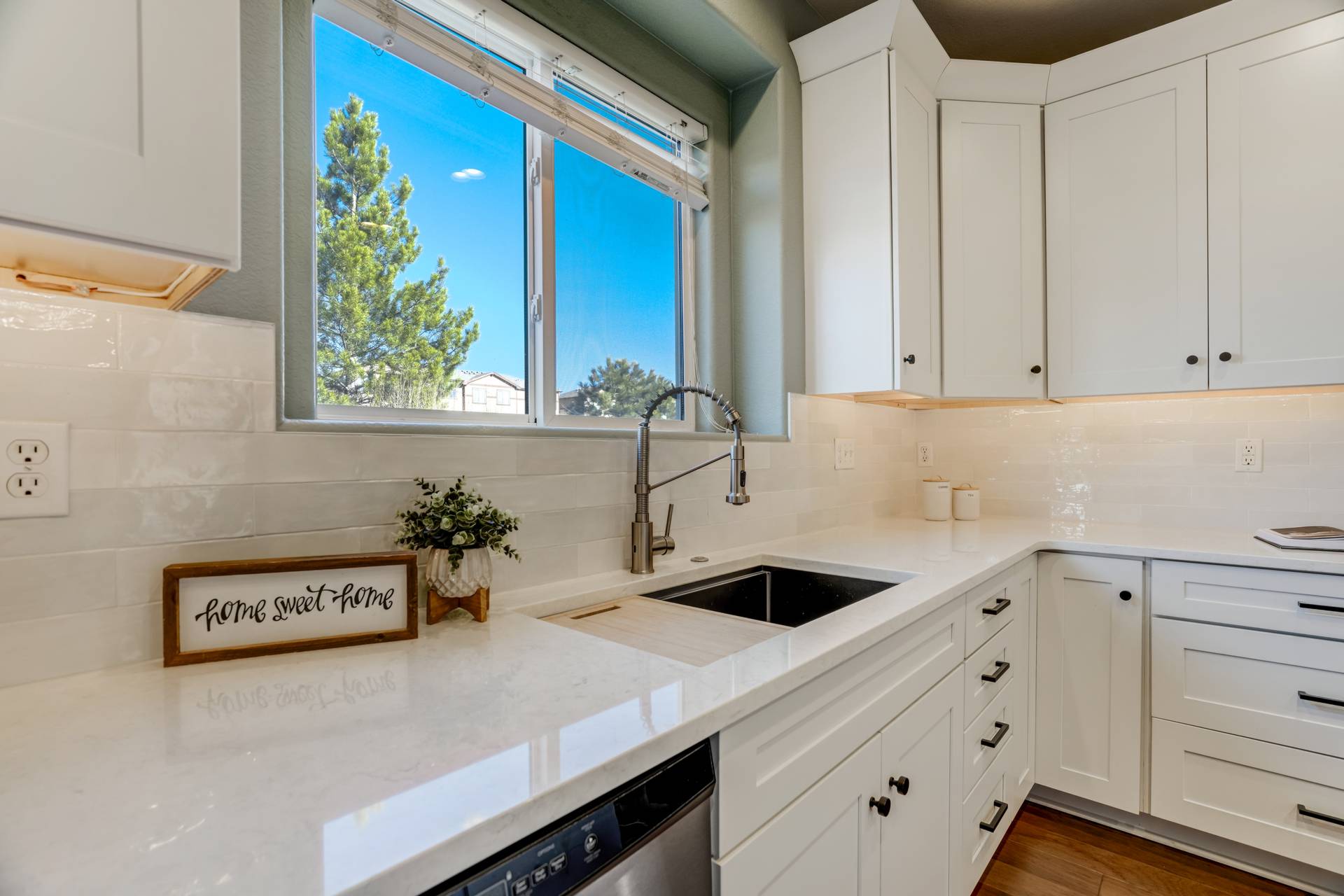 5308 Rose Ridge Ln – FēD