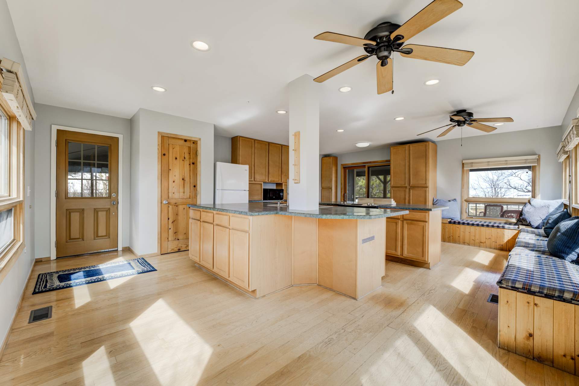 44626 Lariat Trail – FēD