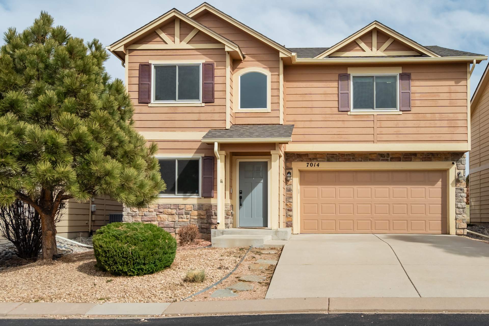 7014 Harrier Dr presented by Bre Rinkema – FēD