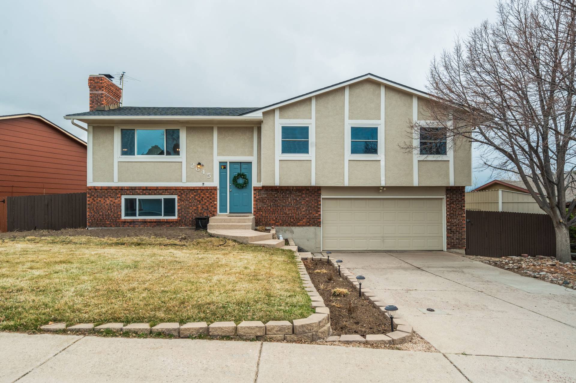 2645 Sunbird Dr presented by Tarema “T” Riddle – FēD