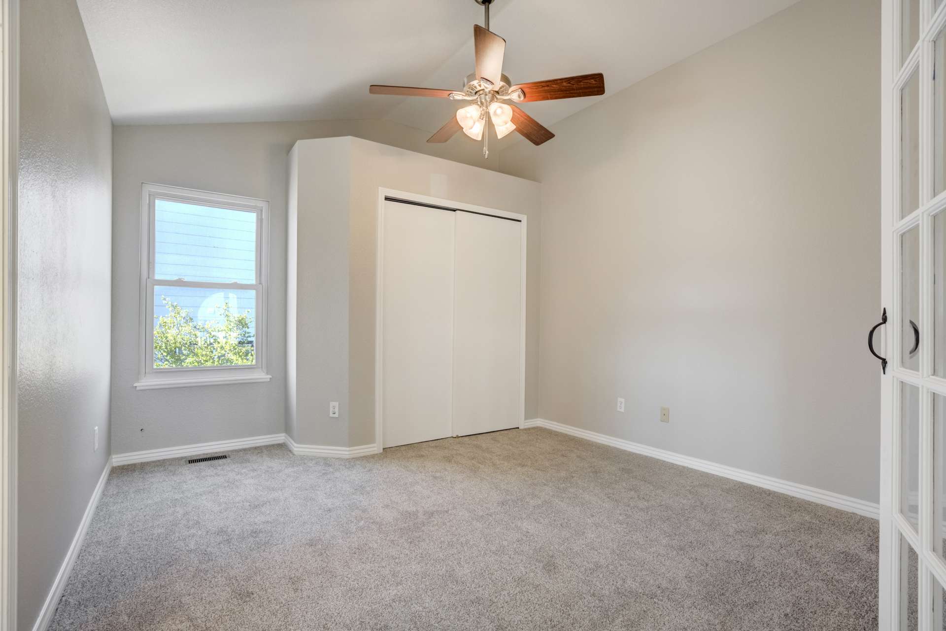 2505 Heathrow Dr – FēD