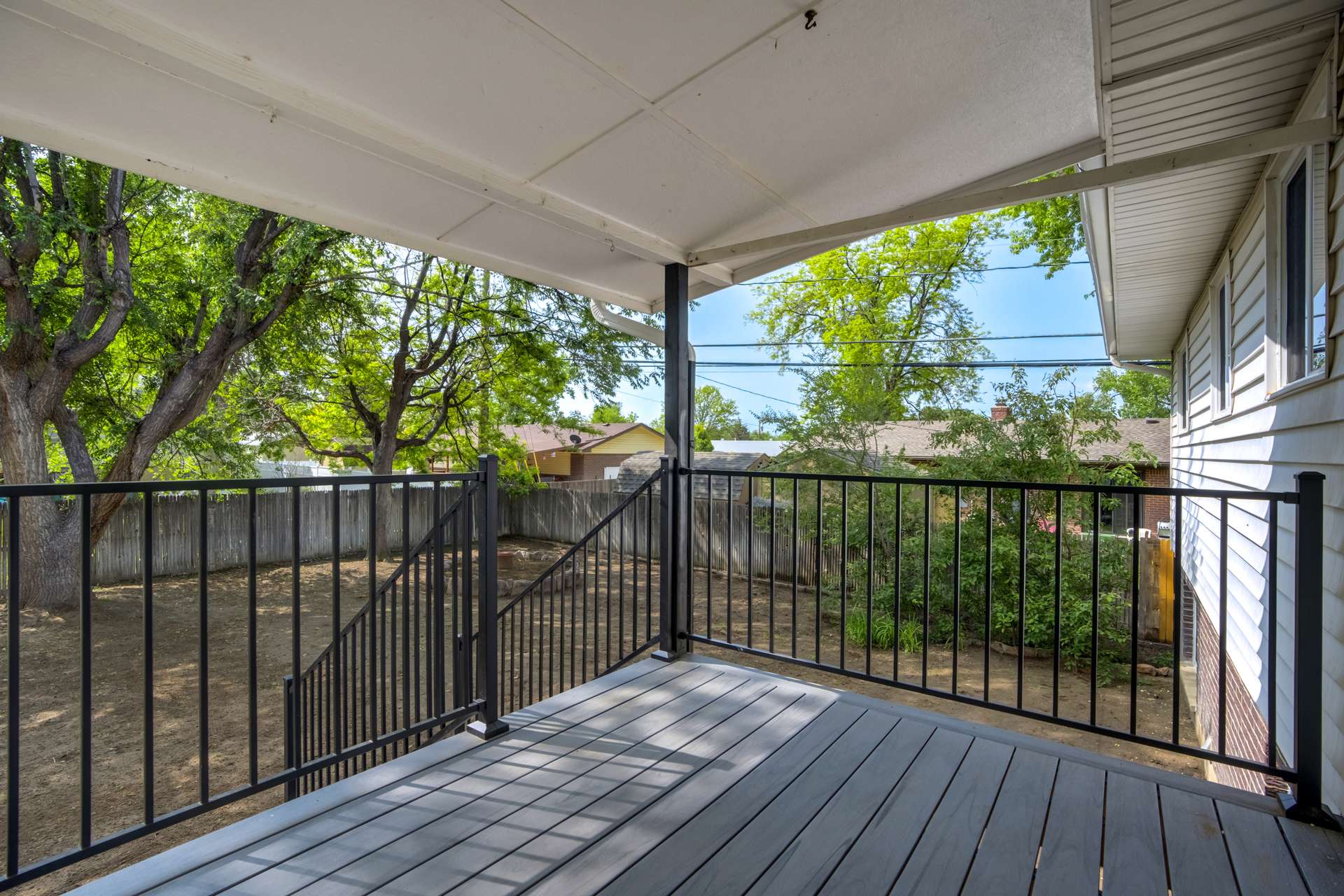 33 Belmont St presented by Lynn Rivera – FēD