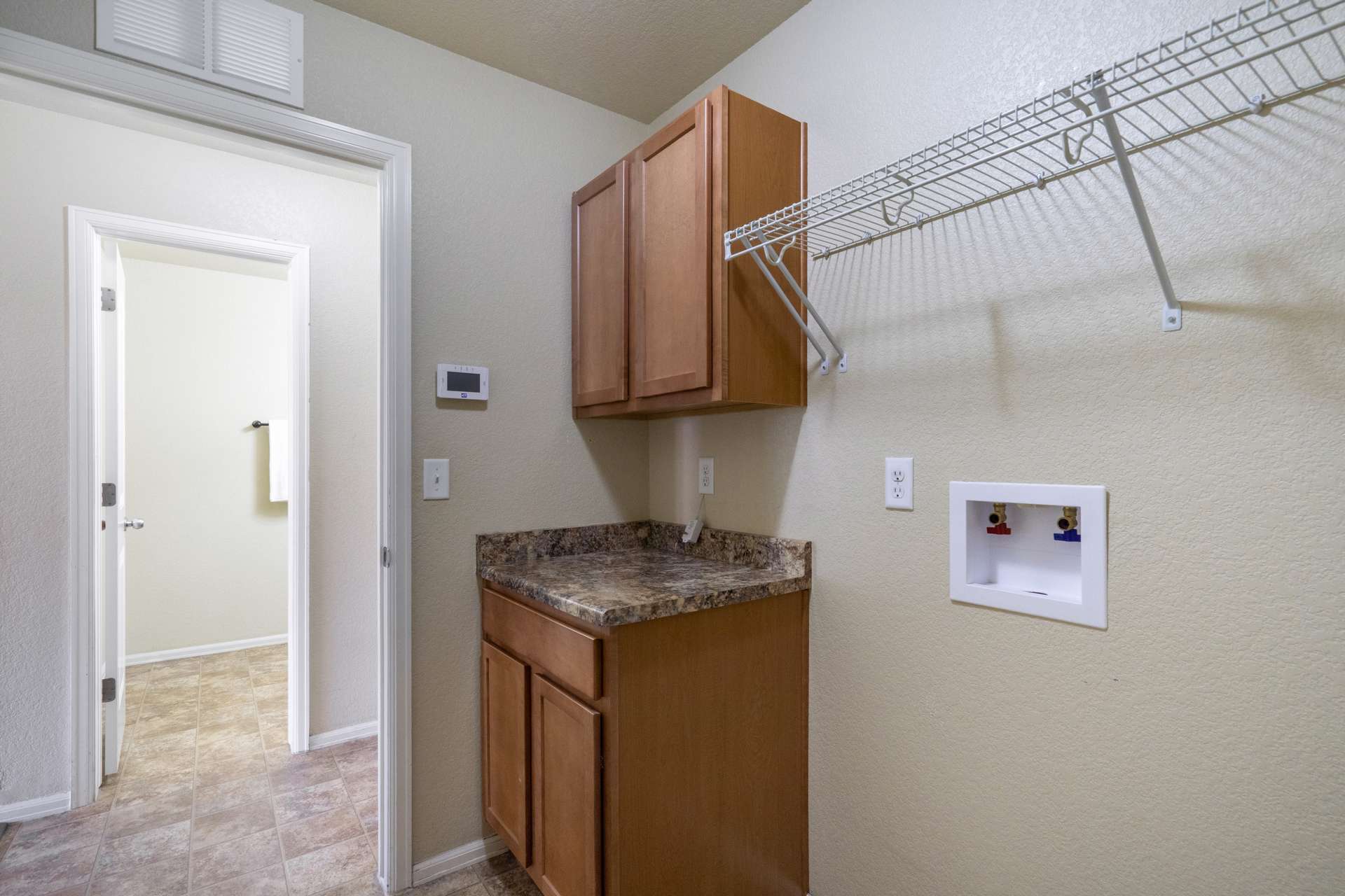 7923 Wagonwood Pl presented by Lynn Rivera – FēD