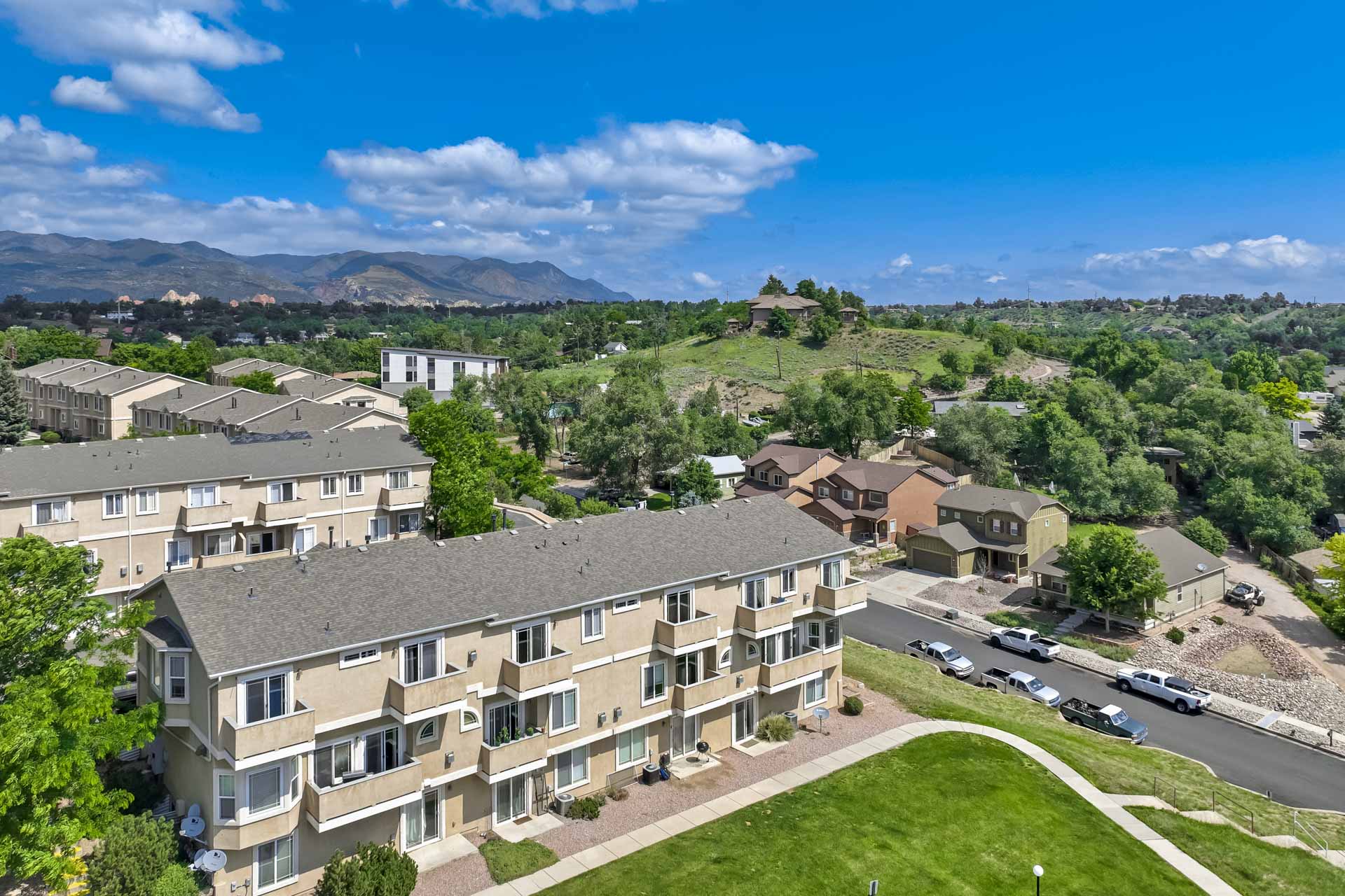1447 Madison Ridge Heights Unit E – FēD