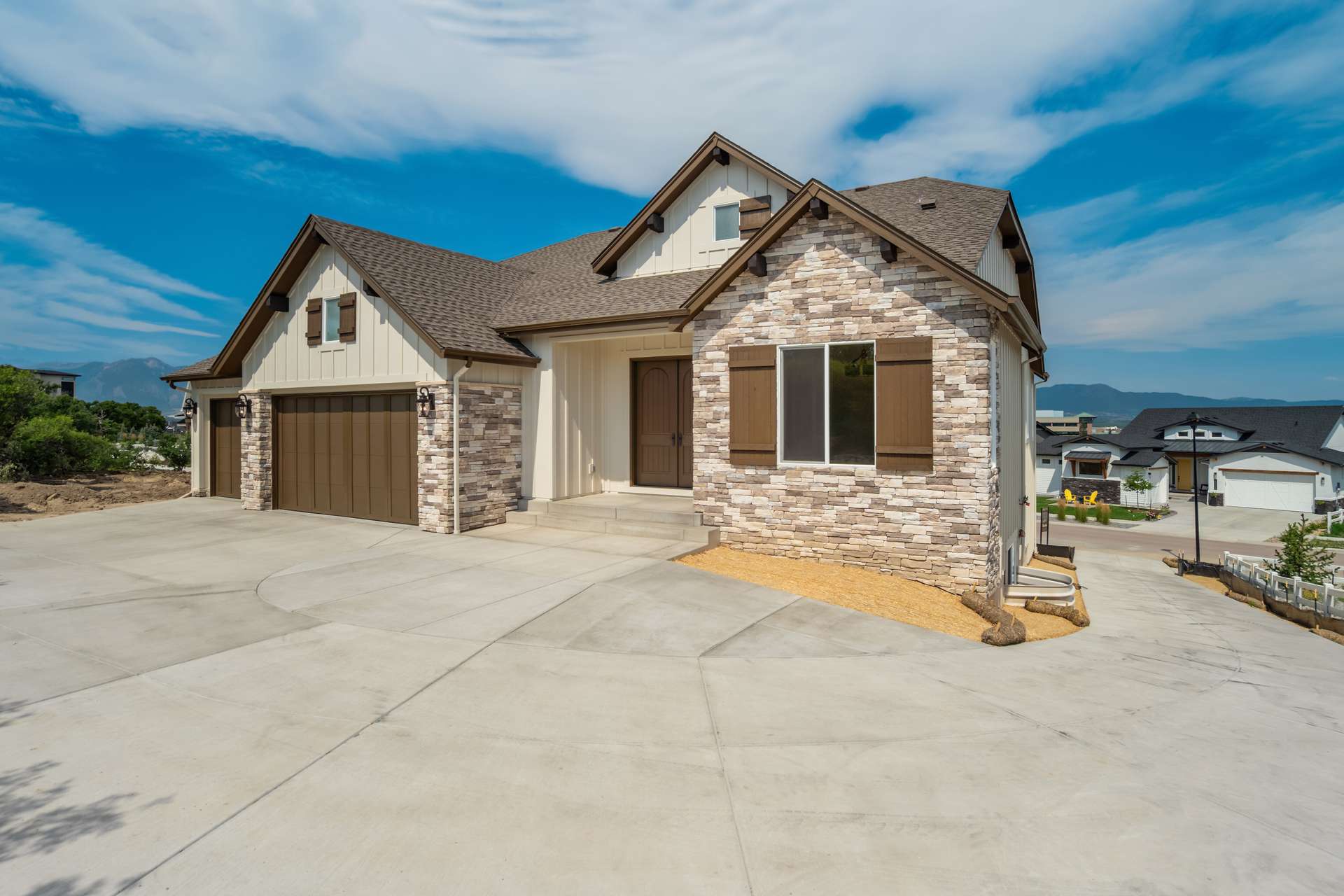 12307 Monarchos Lane – FēD