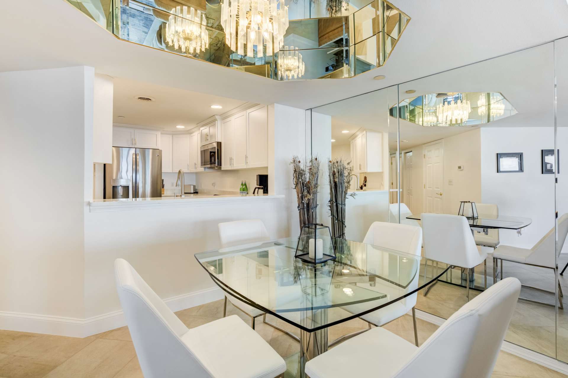1310 Gulf Blvd Unit 15B presented by Lea Avery – FēD