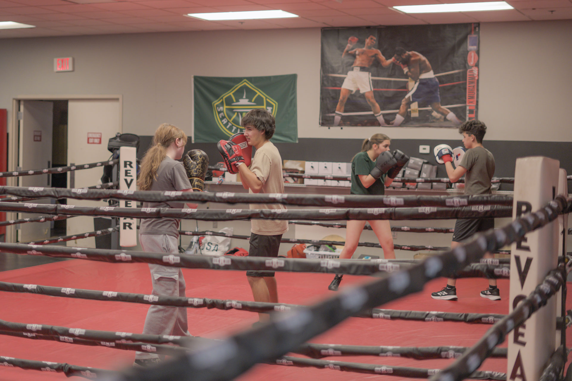 Boxing With Love – FēD