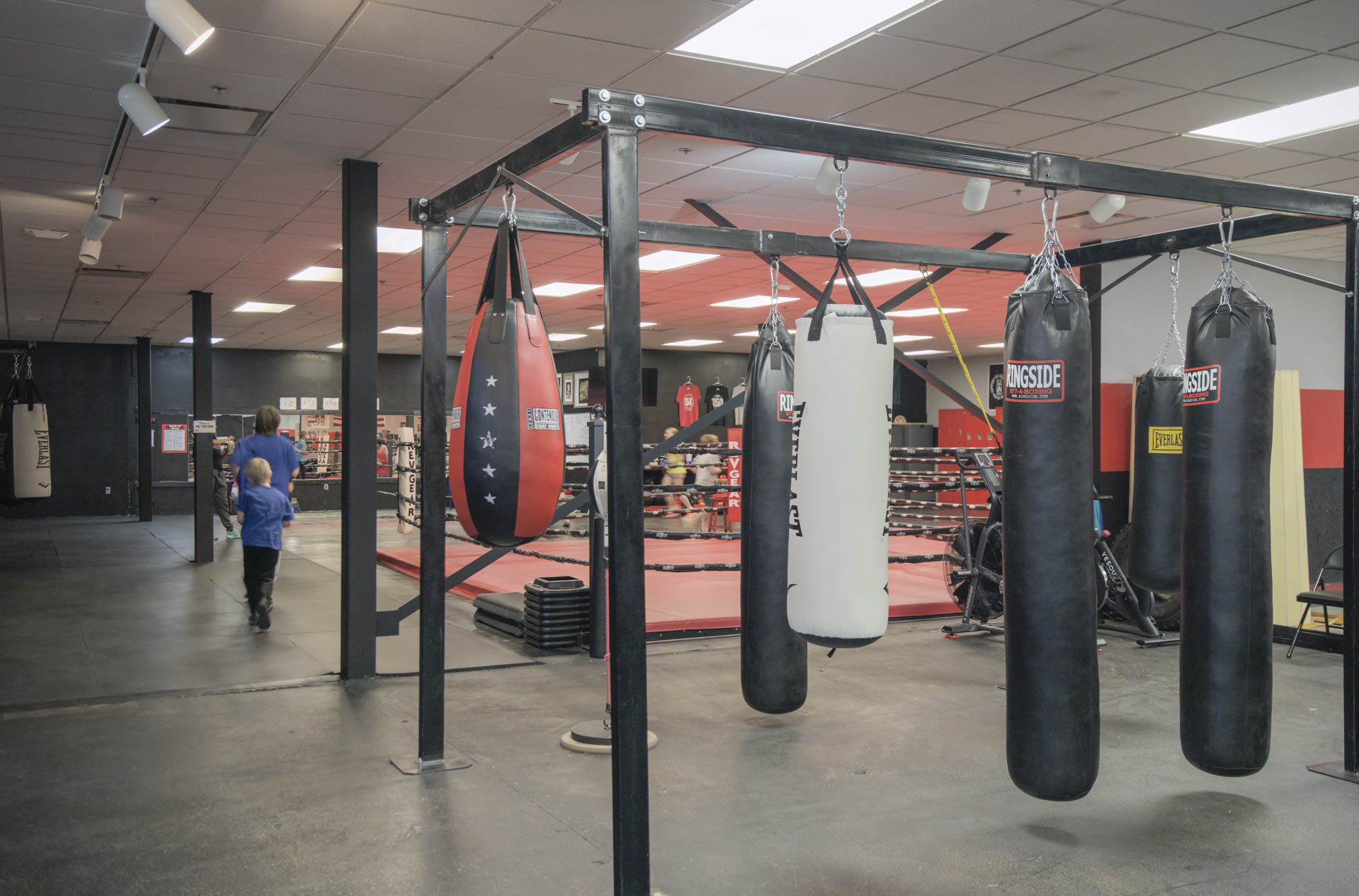 Boxing With Love – FēD