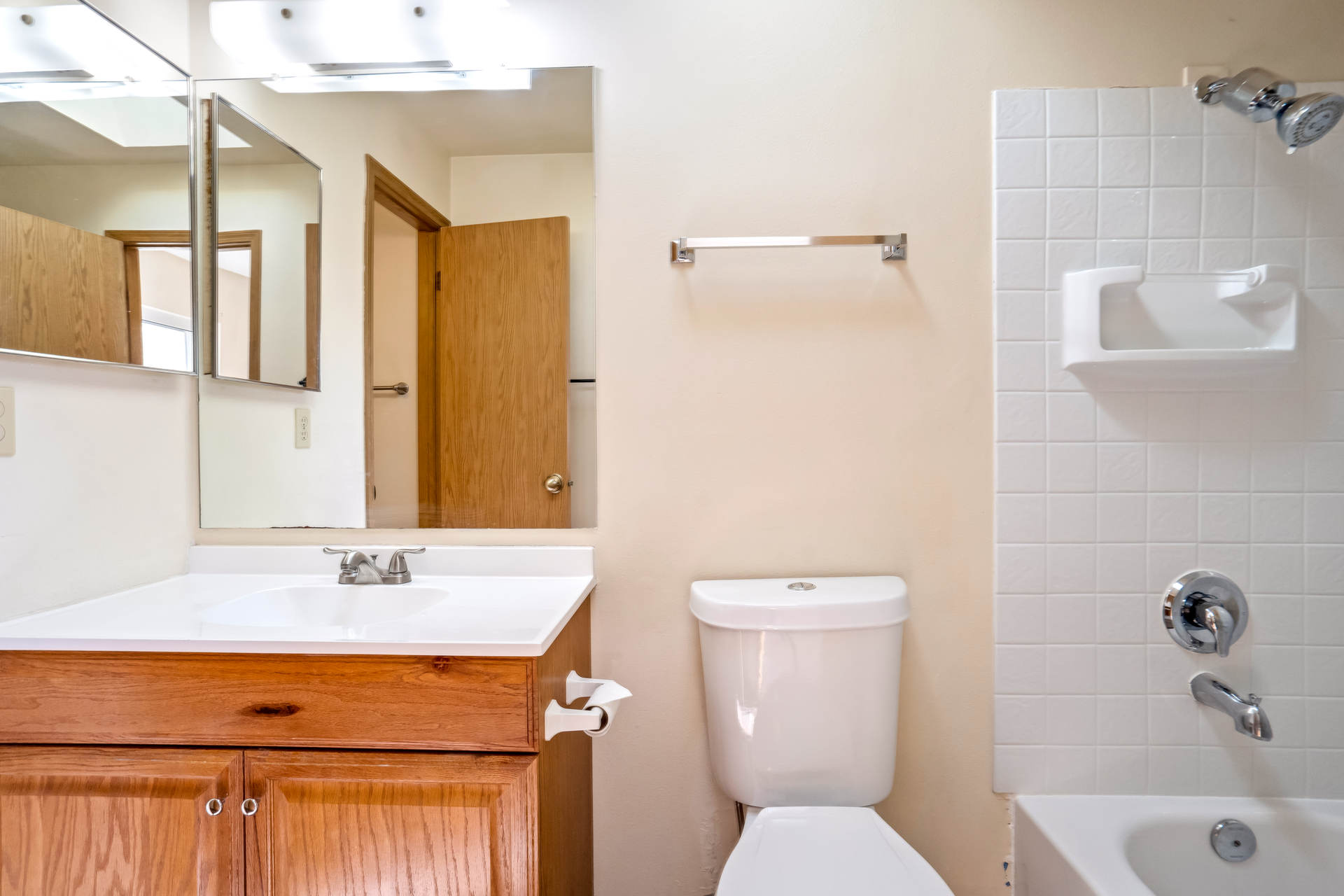 1583 4th St presented by Matt Tolooee – FēD